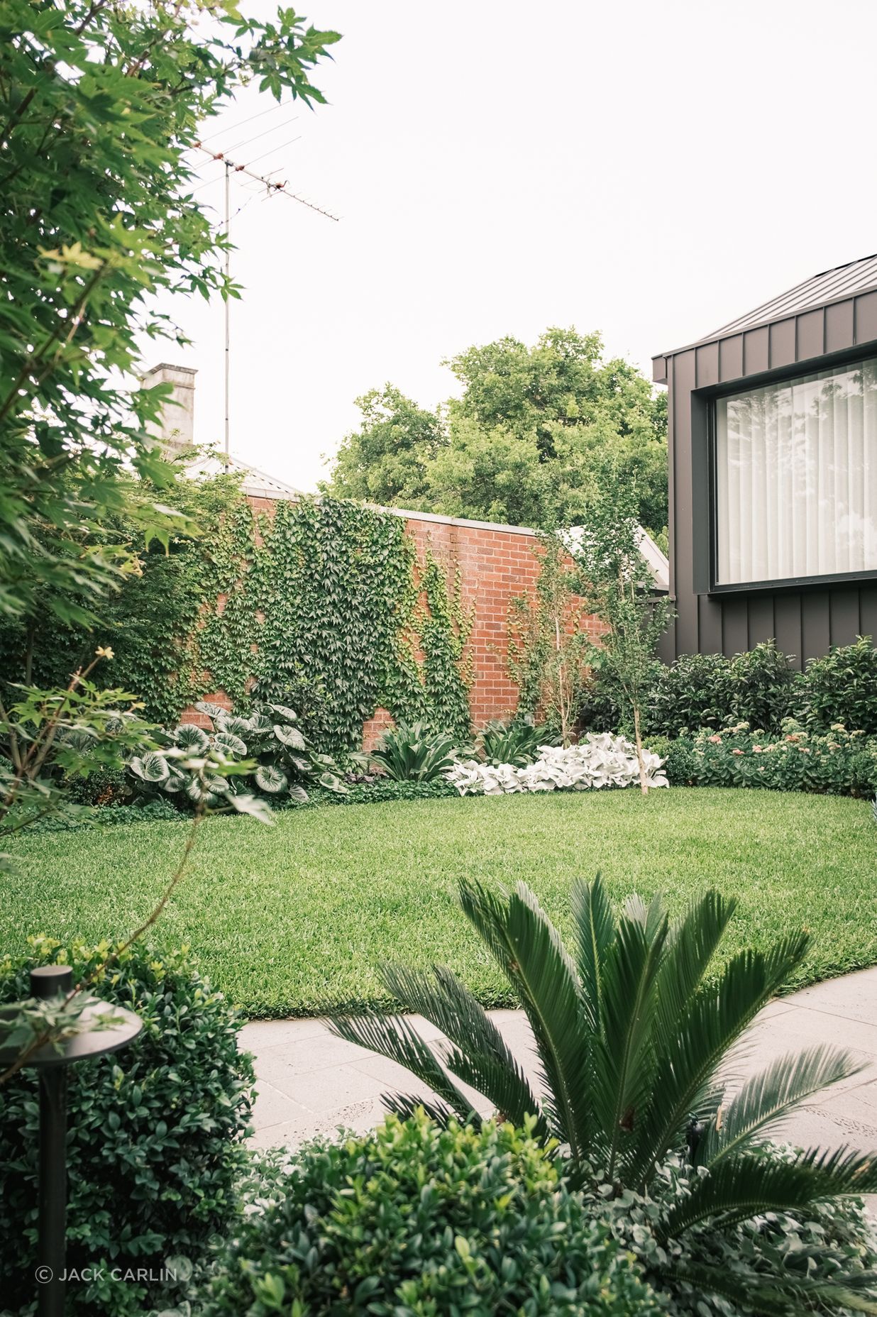 Prahran by Andrew Plant Landscapes | ArchiPro AU