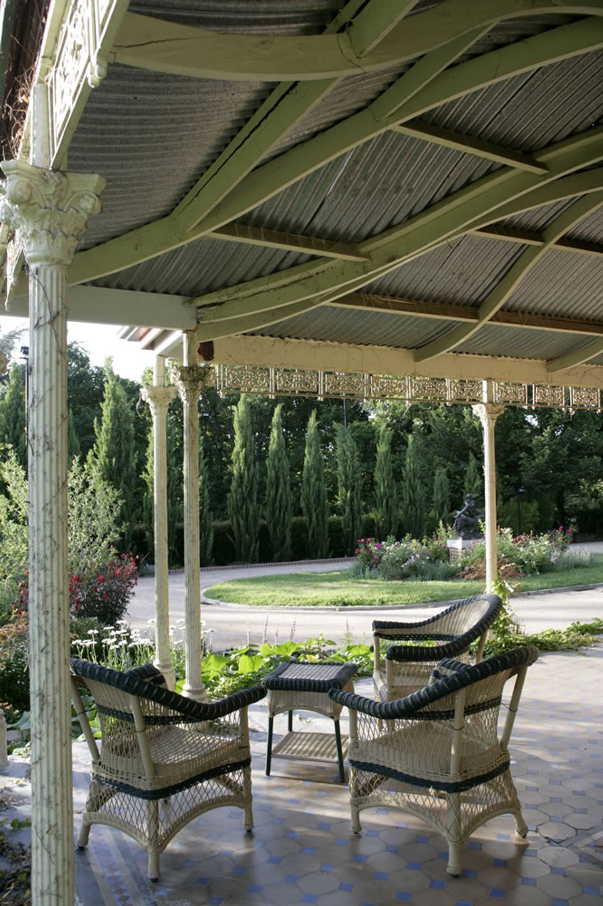 Bathurst by Myles Baldwin Design | ArchiPro AU