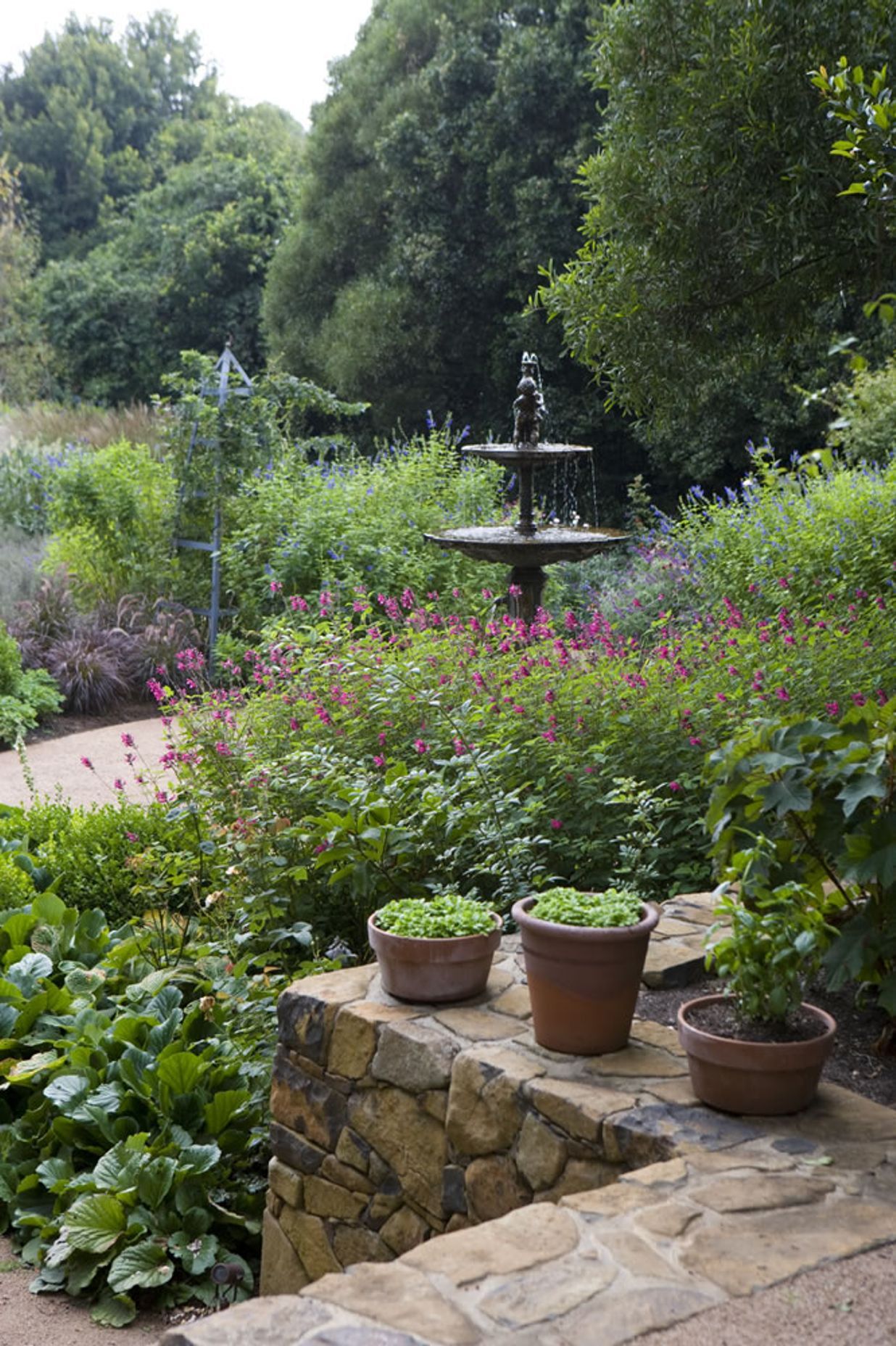 Robertson by Myles Baldwin Design | ArchiPro AU