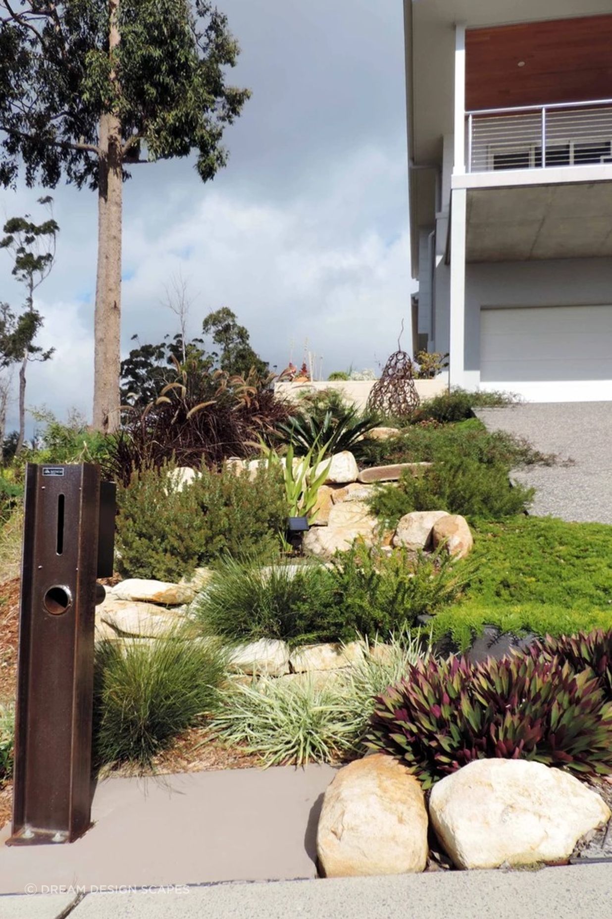 Contemporary Native Garden by Dream Design Scapes | ArchiPro AU