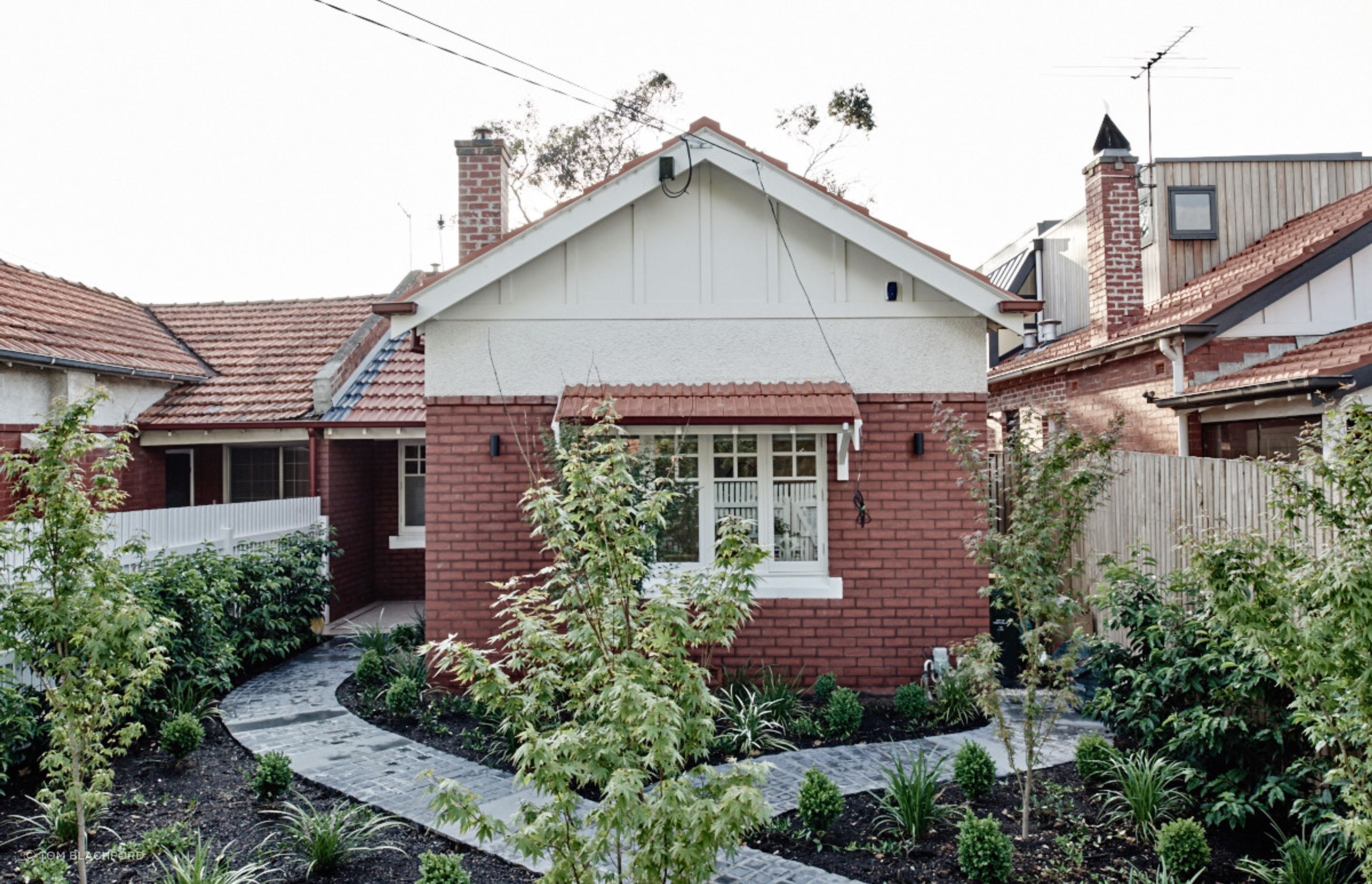 Elwood by Andrew Plant Landscapes | ArchiPro AU