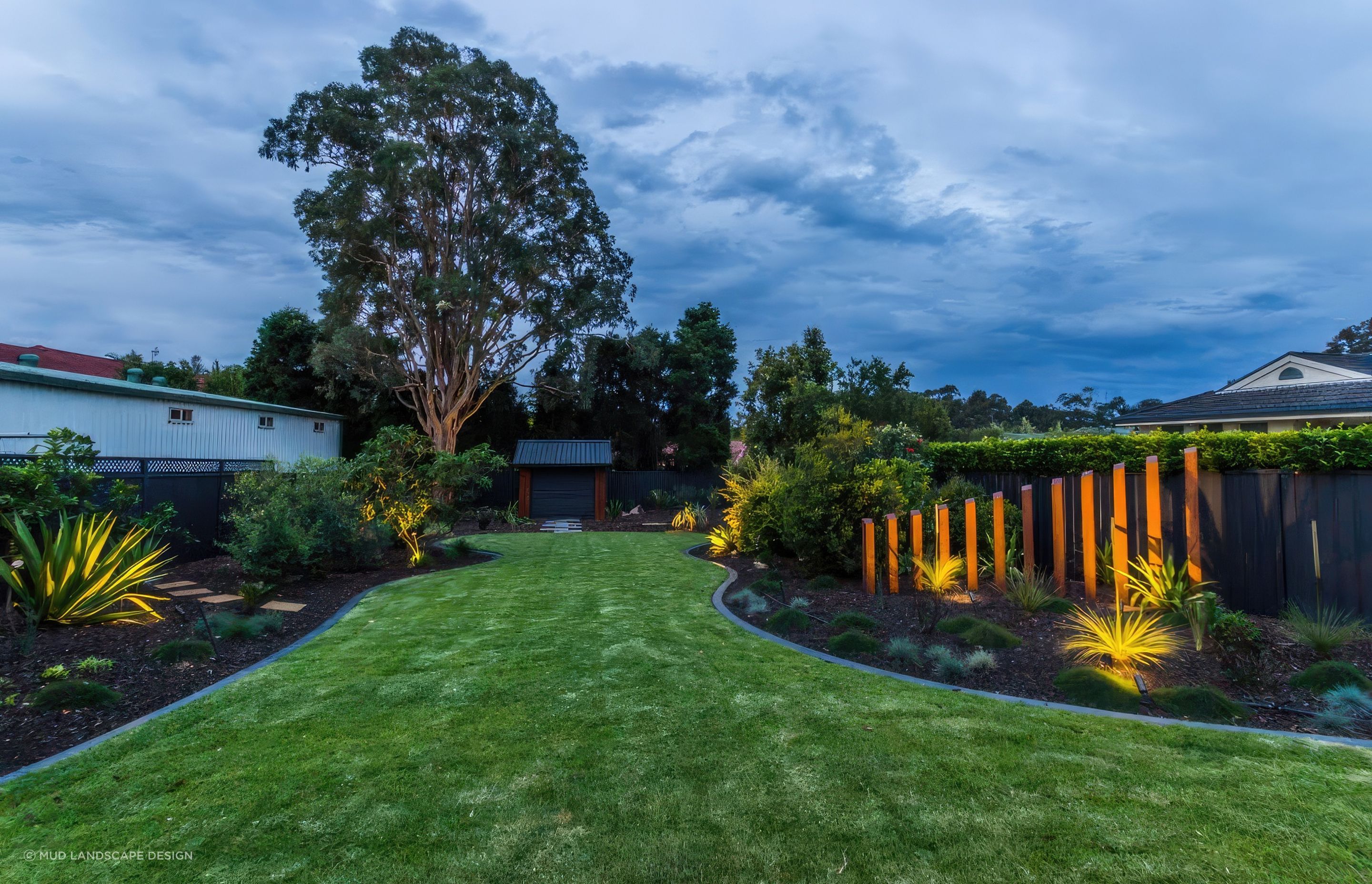 Salamander | Contemporary Garden Design by MUD Landscape Design ...