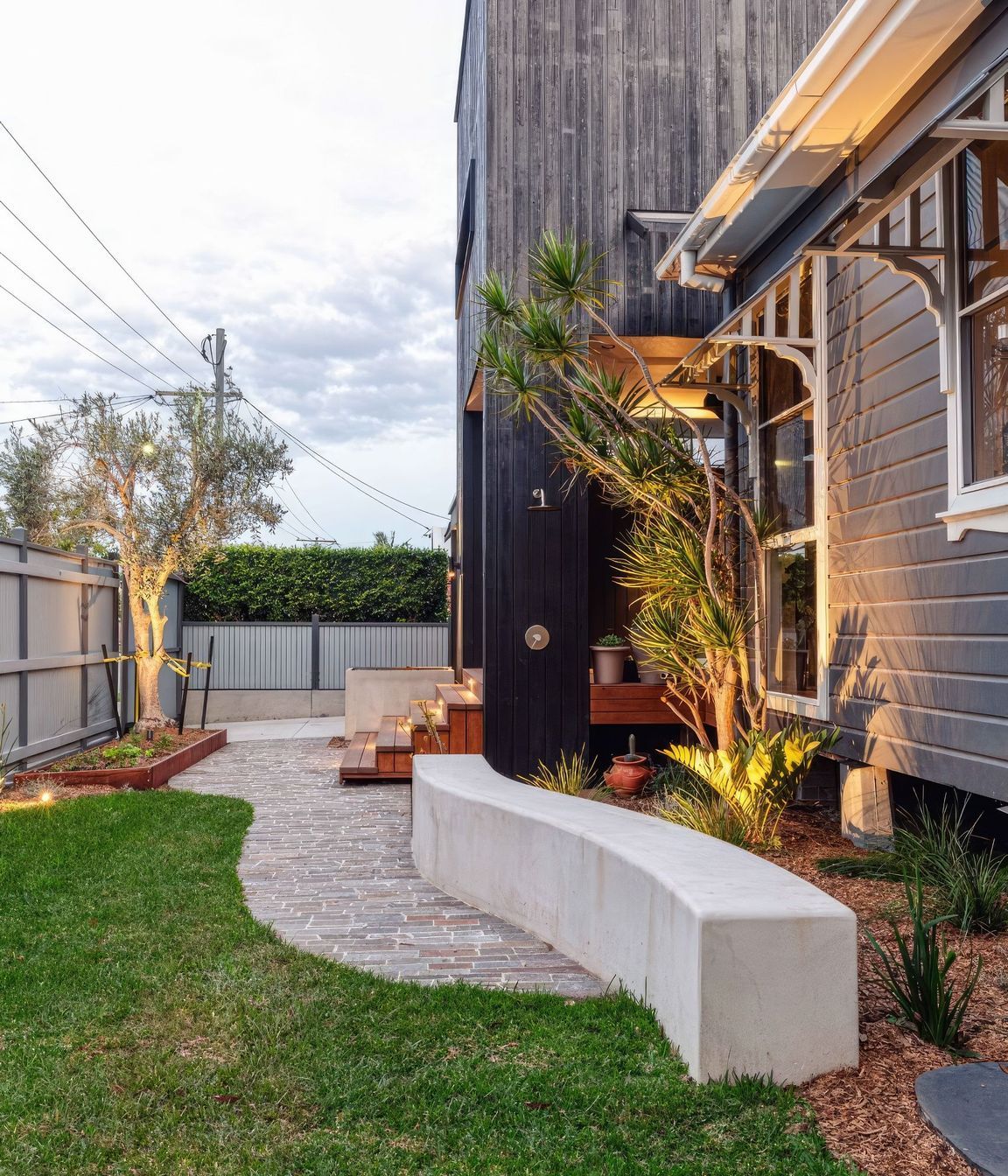 The Junction | Bold Architecture, Soft Landscape by MUD Landscape ...
