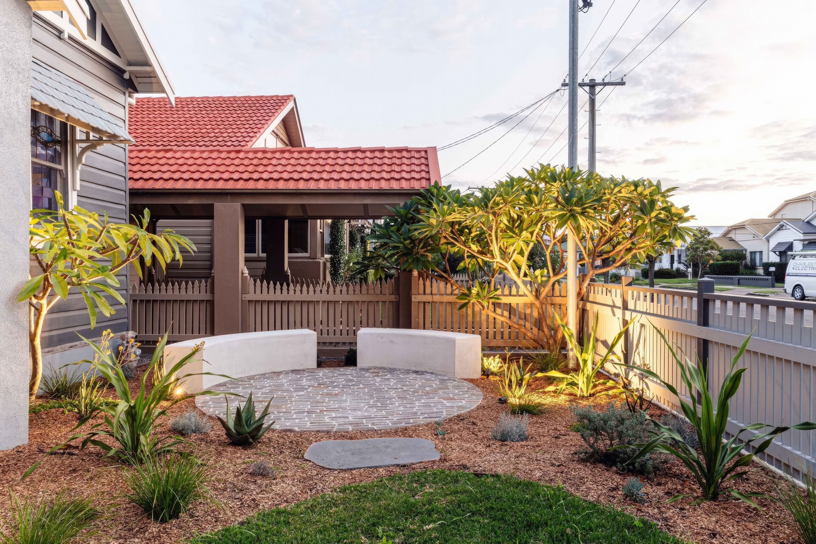 The Junction | Bold Architecture, Soft Landscape by MUD Landscape ...