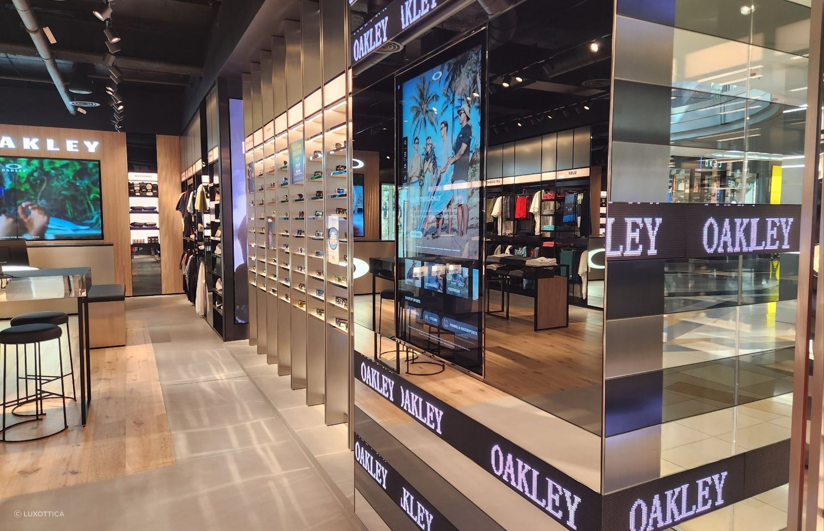 Oakley | Chadstone Shopping Centre by Inco Studio | ArchiPro AU