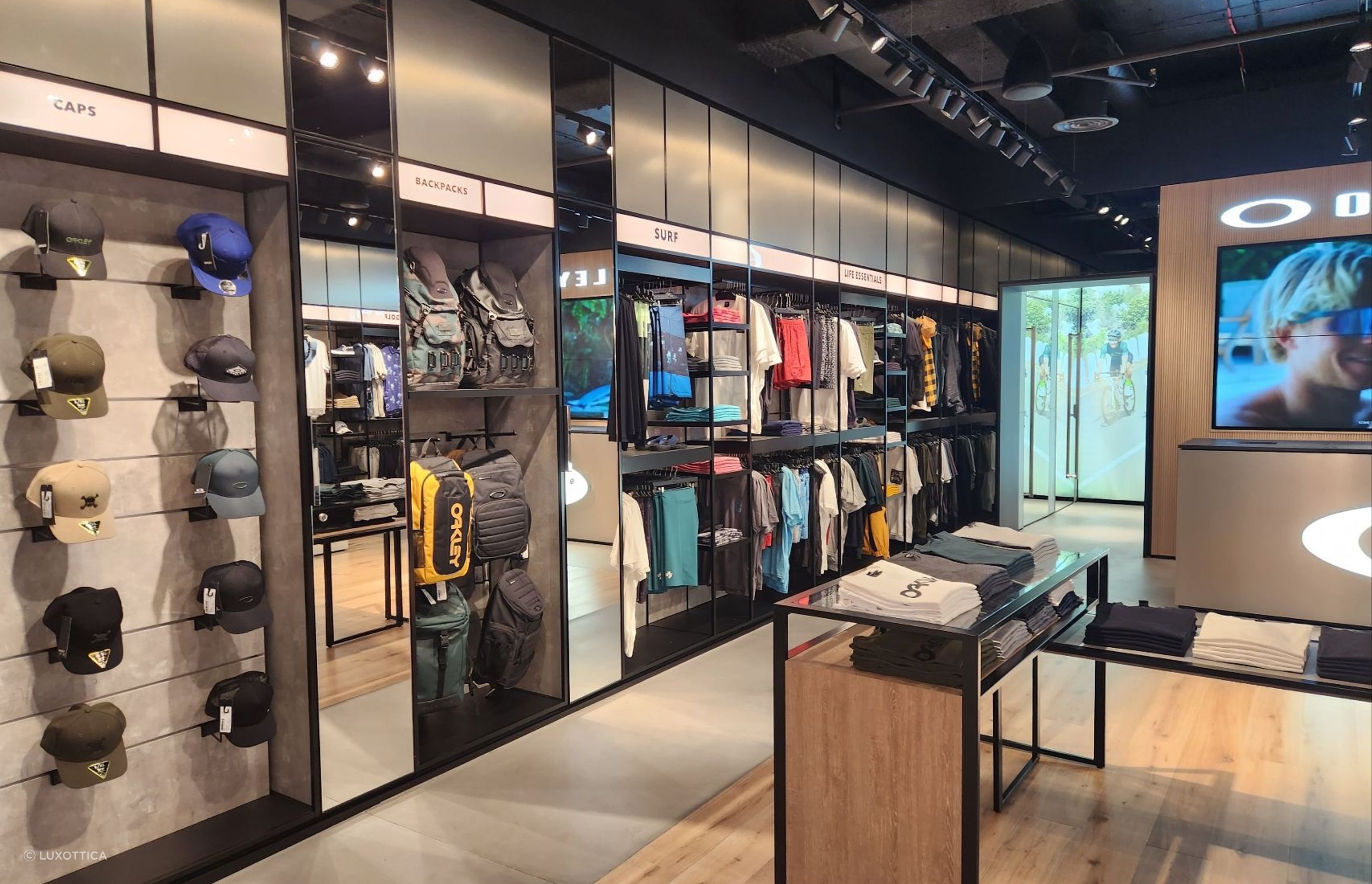 Oakley | Chadstone Shopping Centre by Inco Studio | ArchiPro AU