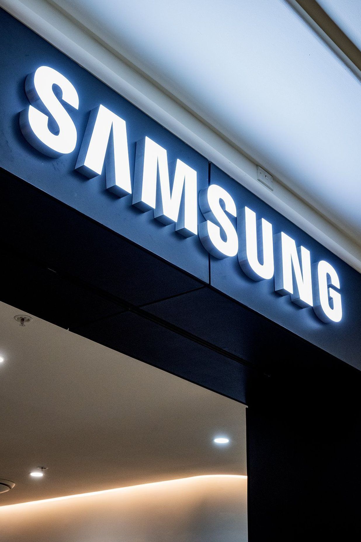 Samsung X Tecworks Liverpool Westfield by SHEETH | ArchiPro AU