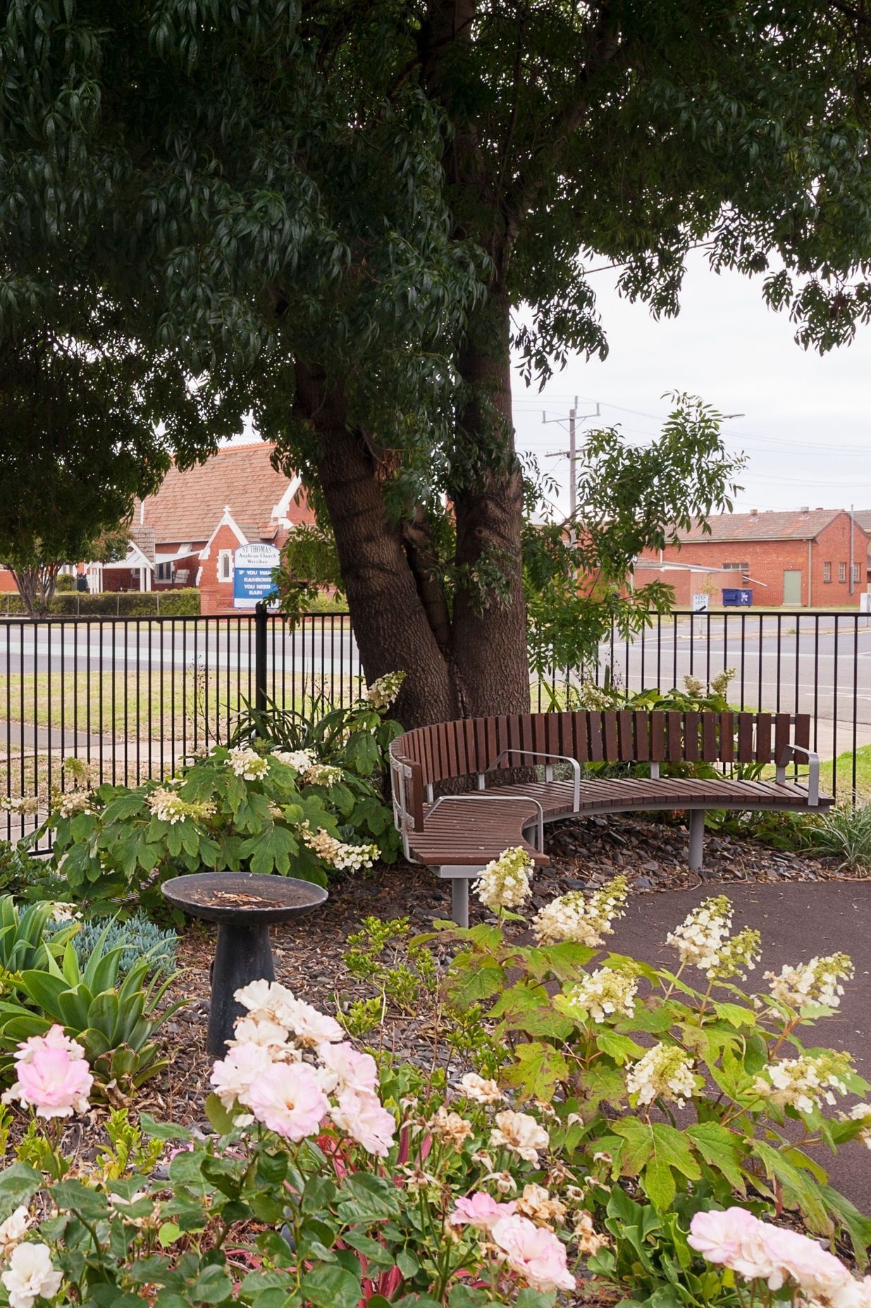 Dementia Therapy Garden Werribee by Kelly Royle Landscape Architecture ...