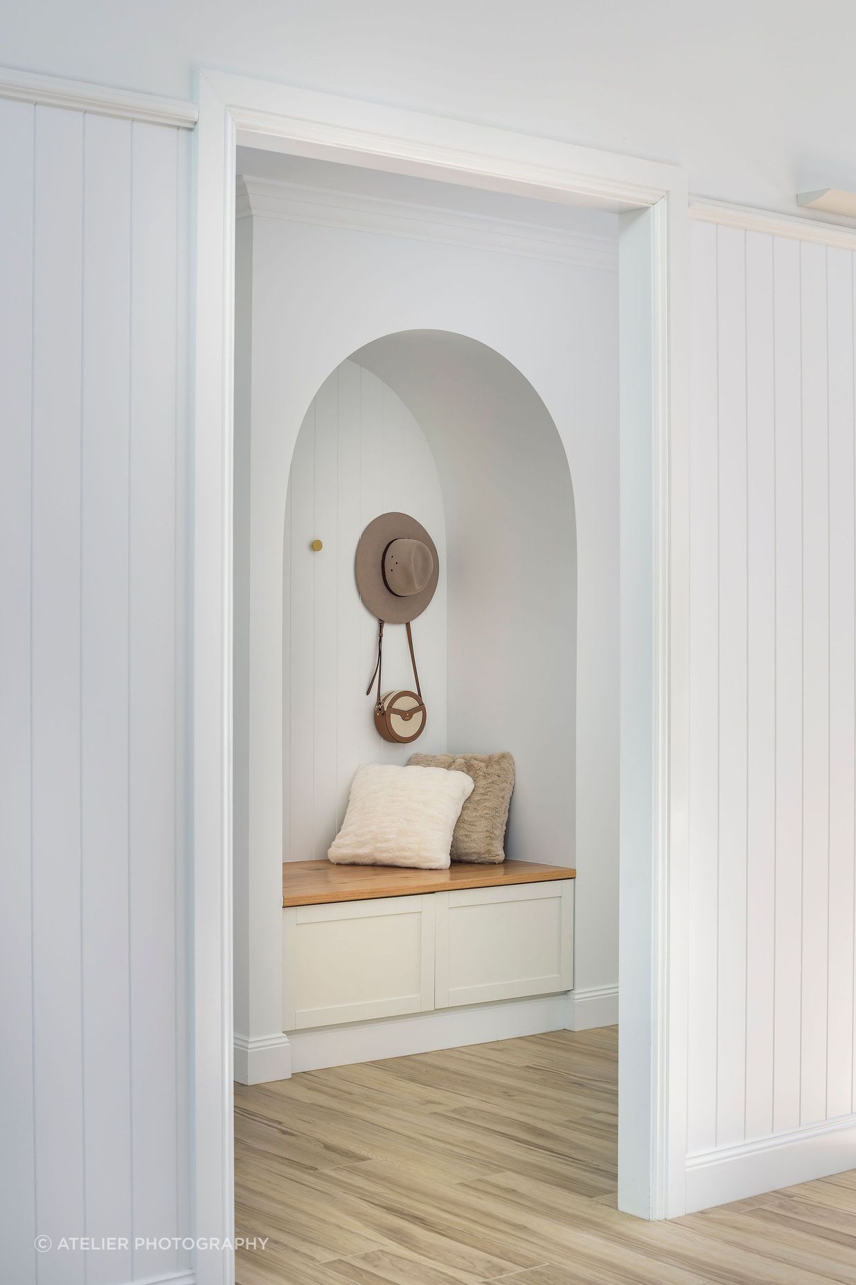 Modern Coastal Barn by Bakker Design | ArchiPro AU