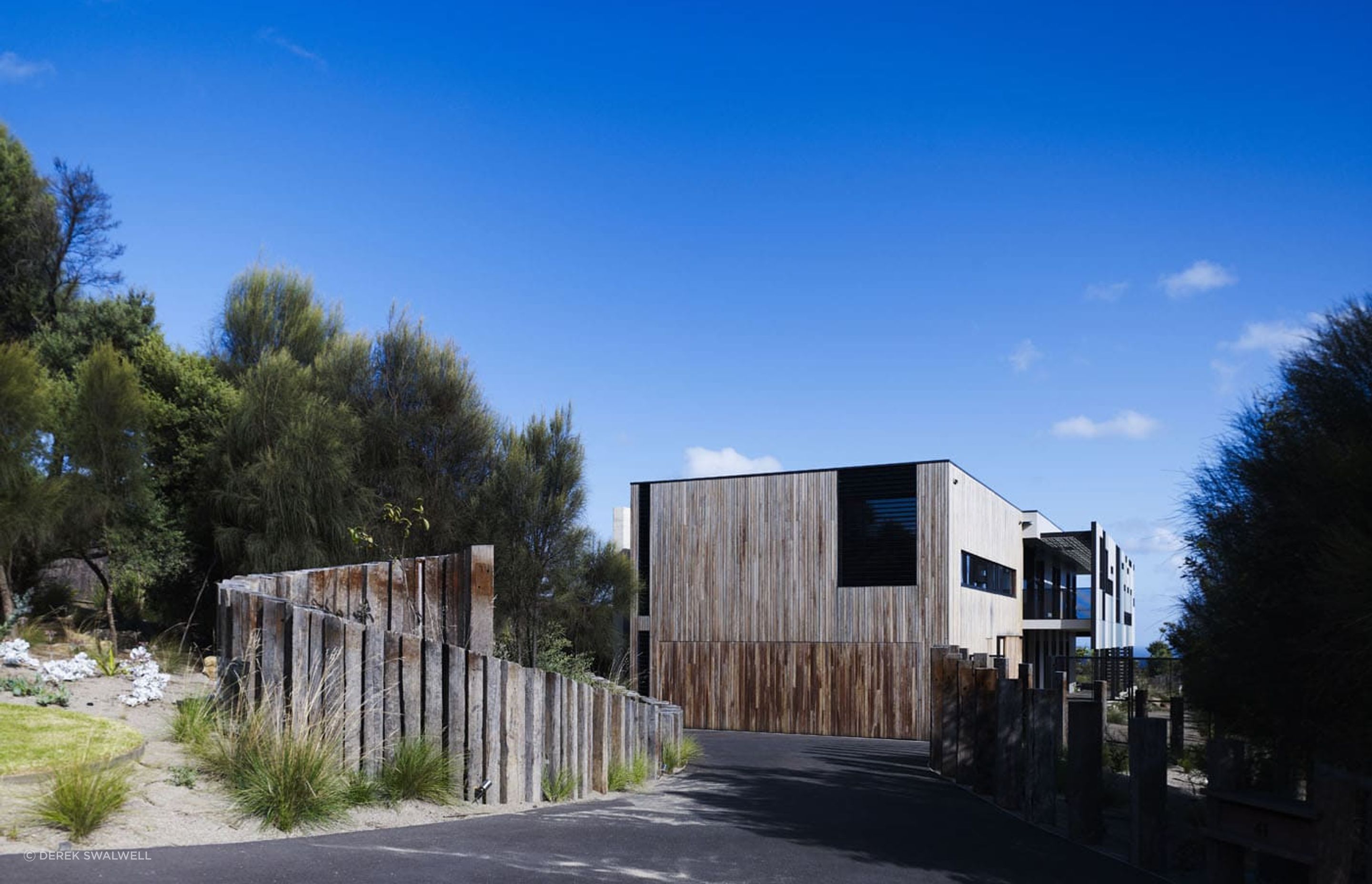 El Rancho Relaxo by Wolveridge Architects | ArchiPro AU