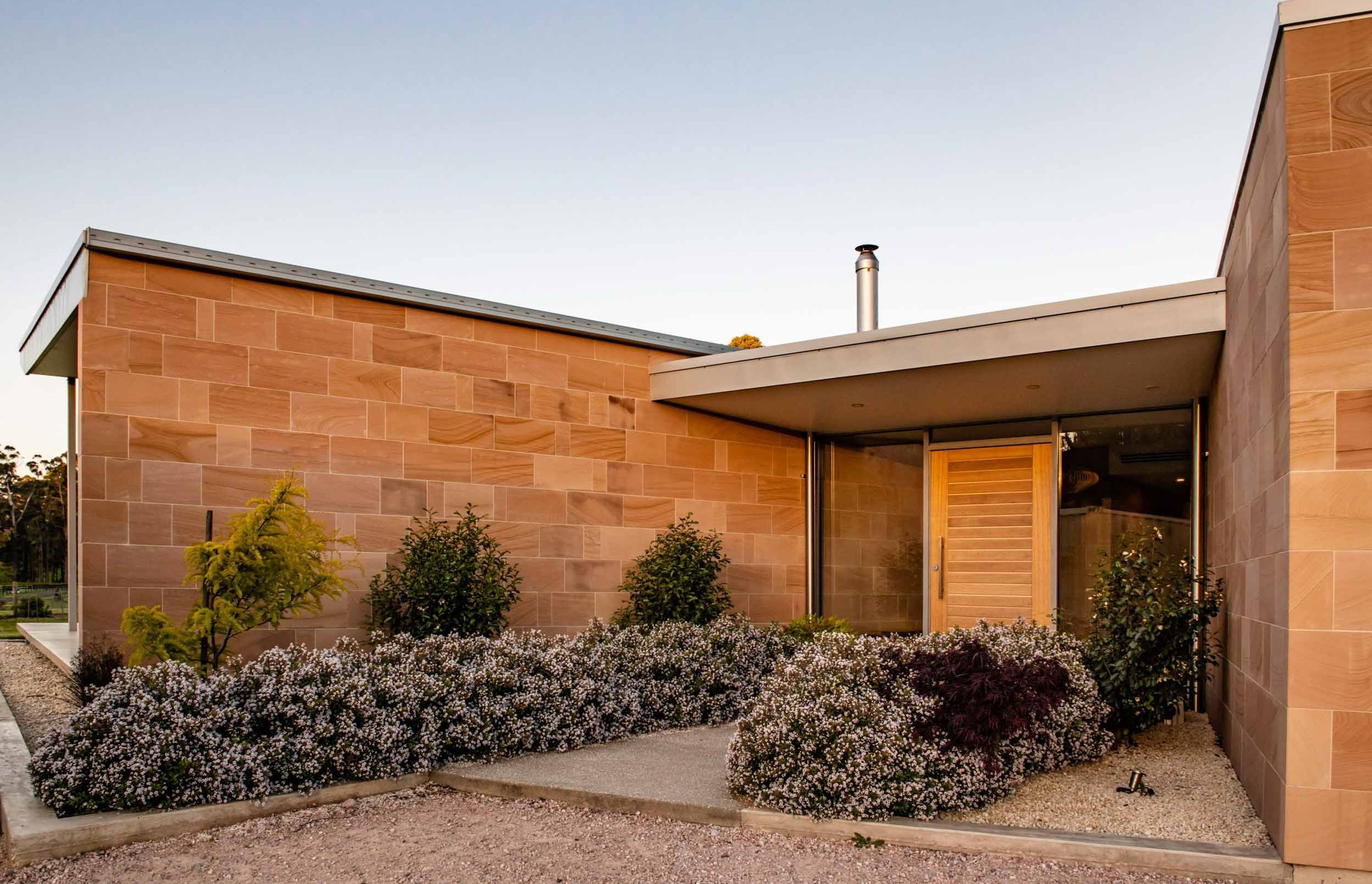 The Contour House by Starbox Architecture | ArchiPro AU