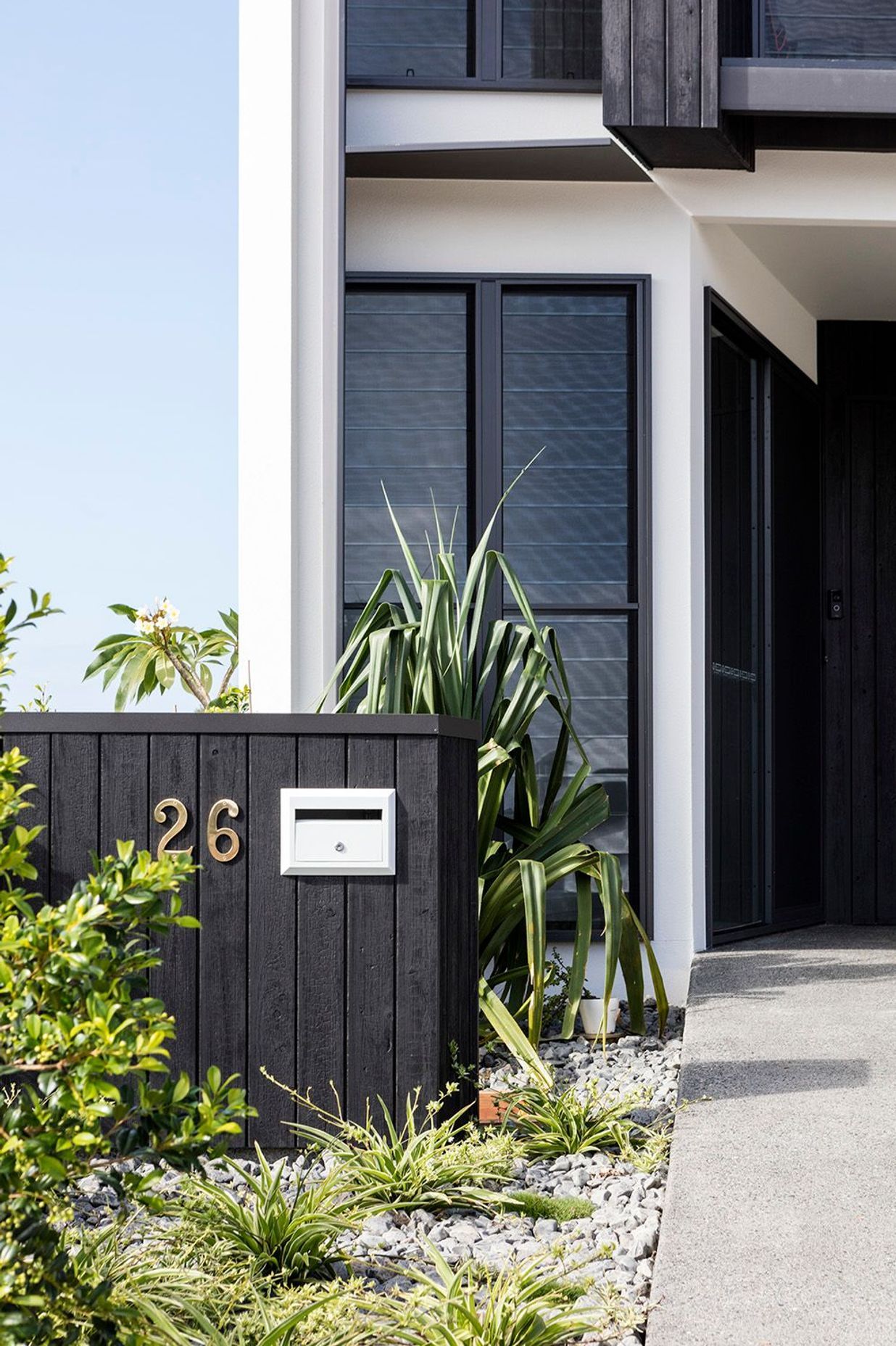 Chapman Residence by Morriarchi Architecture | ArchiPro AU