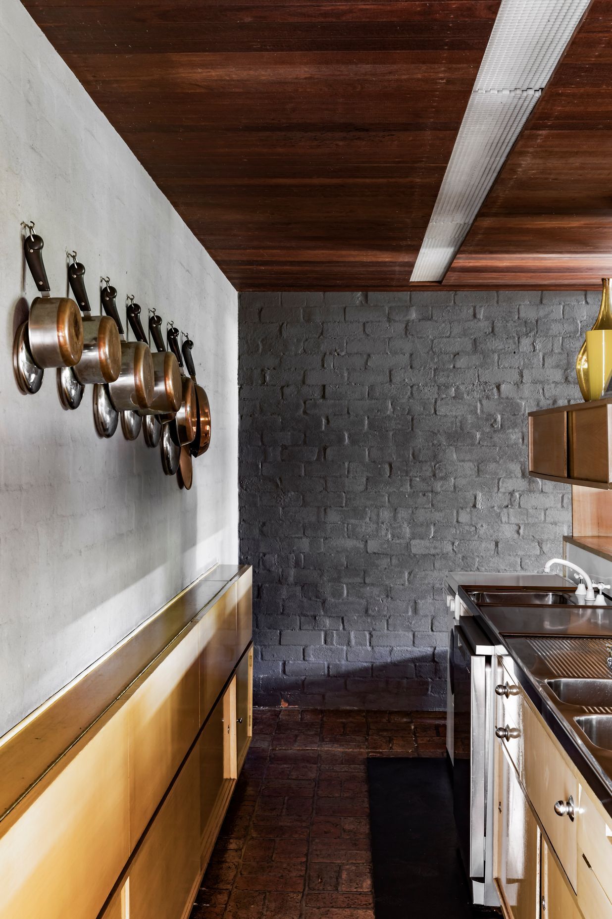 Robin Boyd 'Walsh Street House' by Courtney King | ArchiPro AU