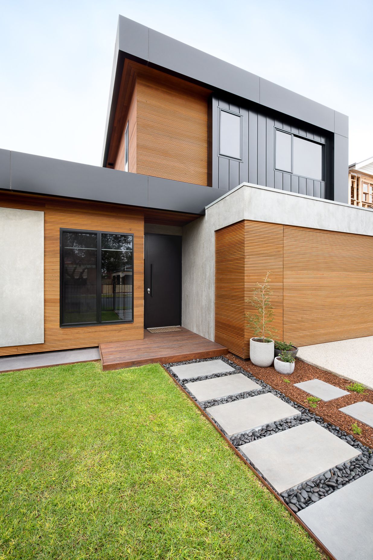 Courtyard House by Mesh Design Projects | ArchiPro AU