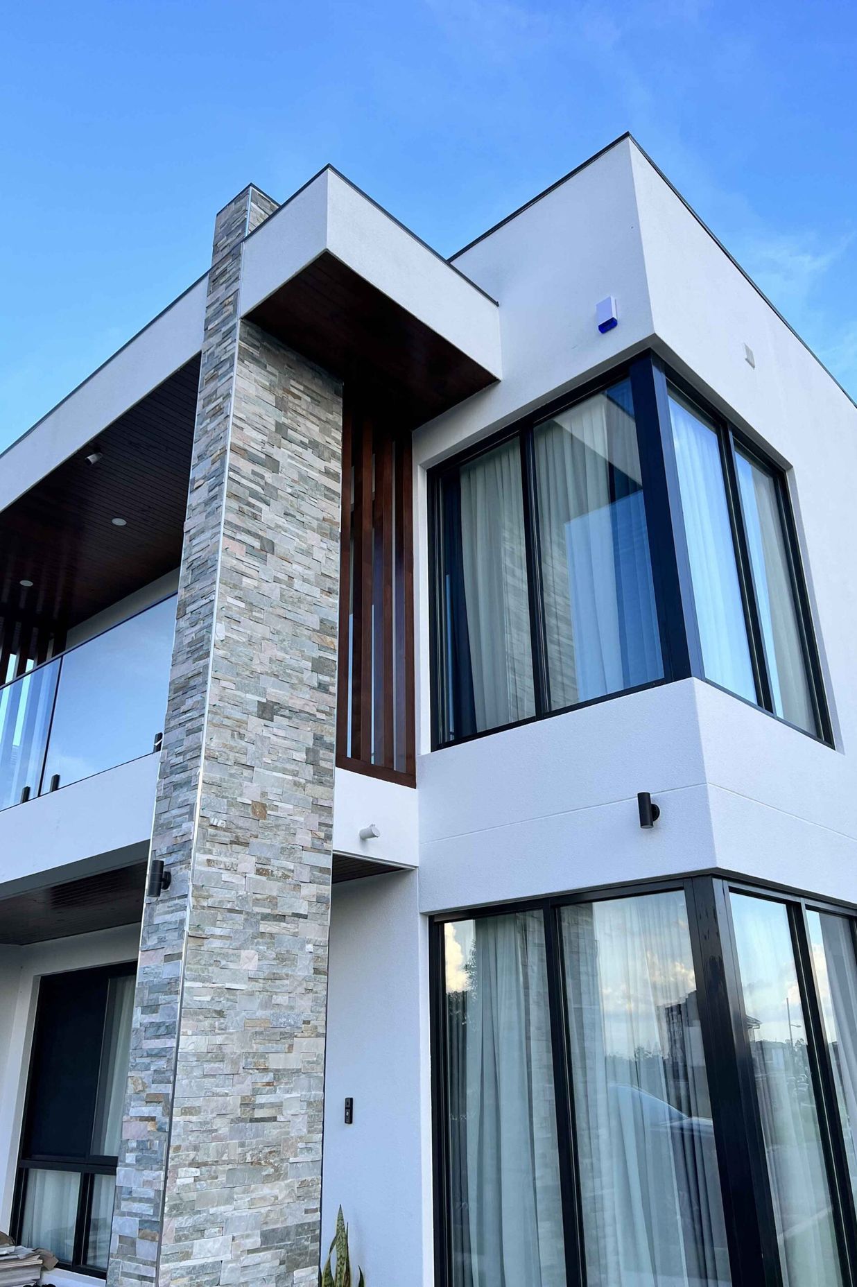 Amru Crescent by N-Tech Design | ArchiPro AU