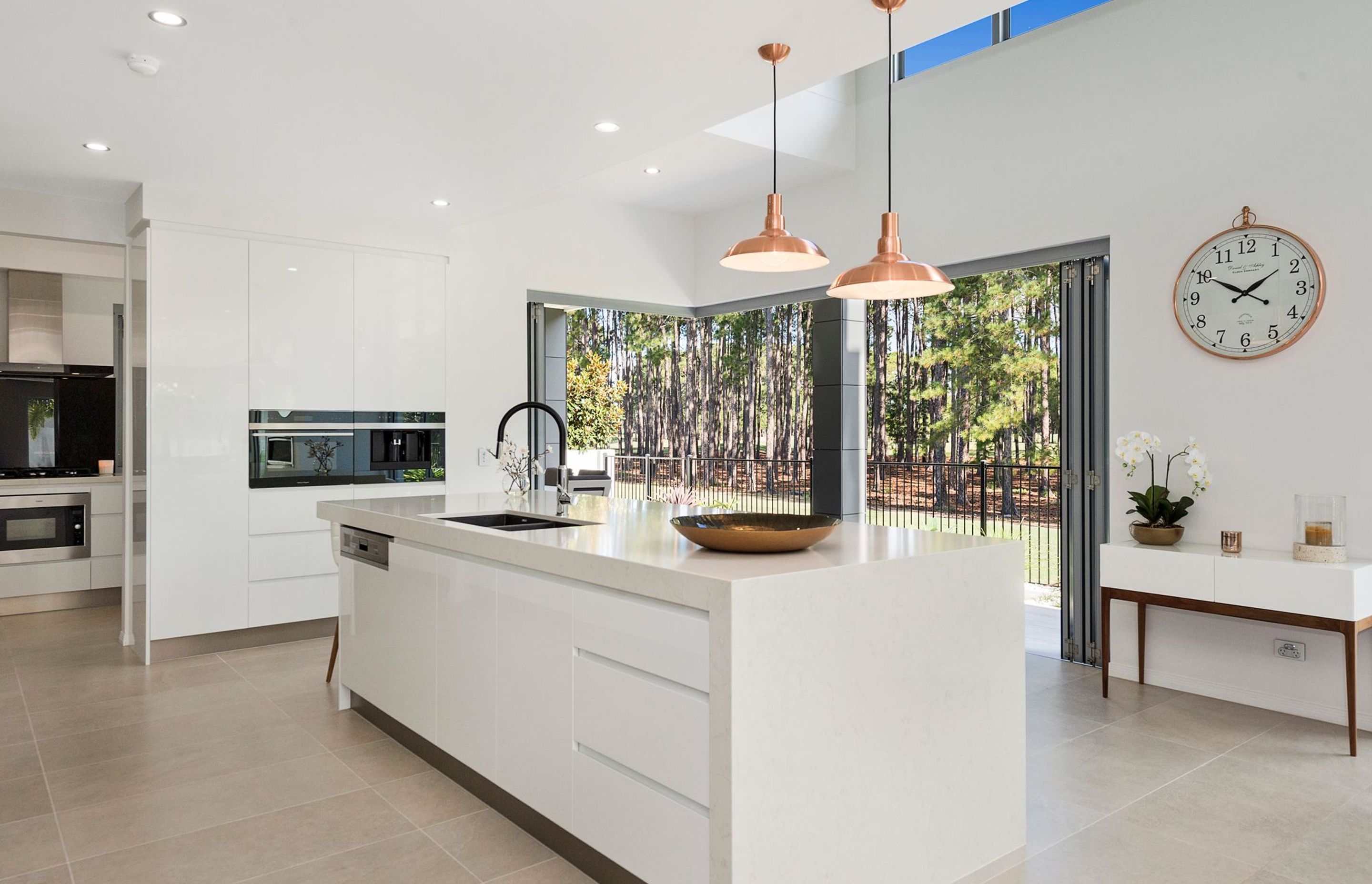 Sanctuary Cove by Mi Design Studio | ArchiPro AU