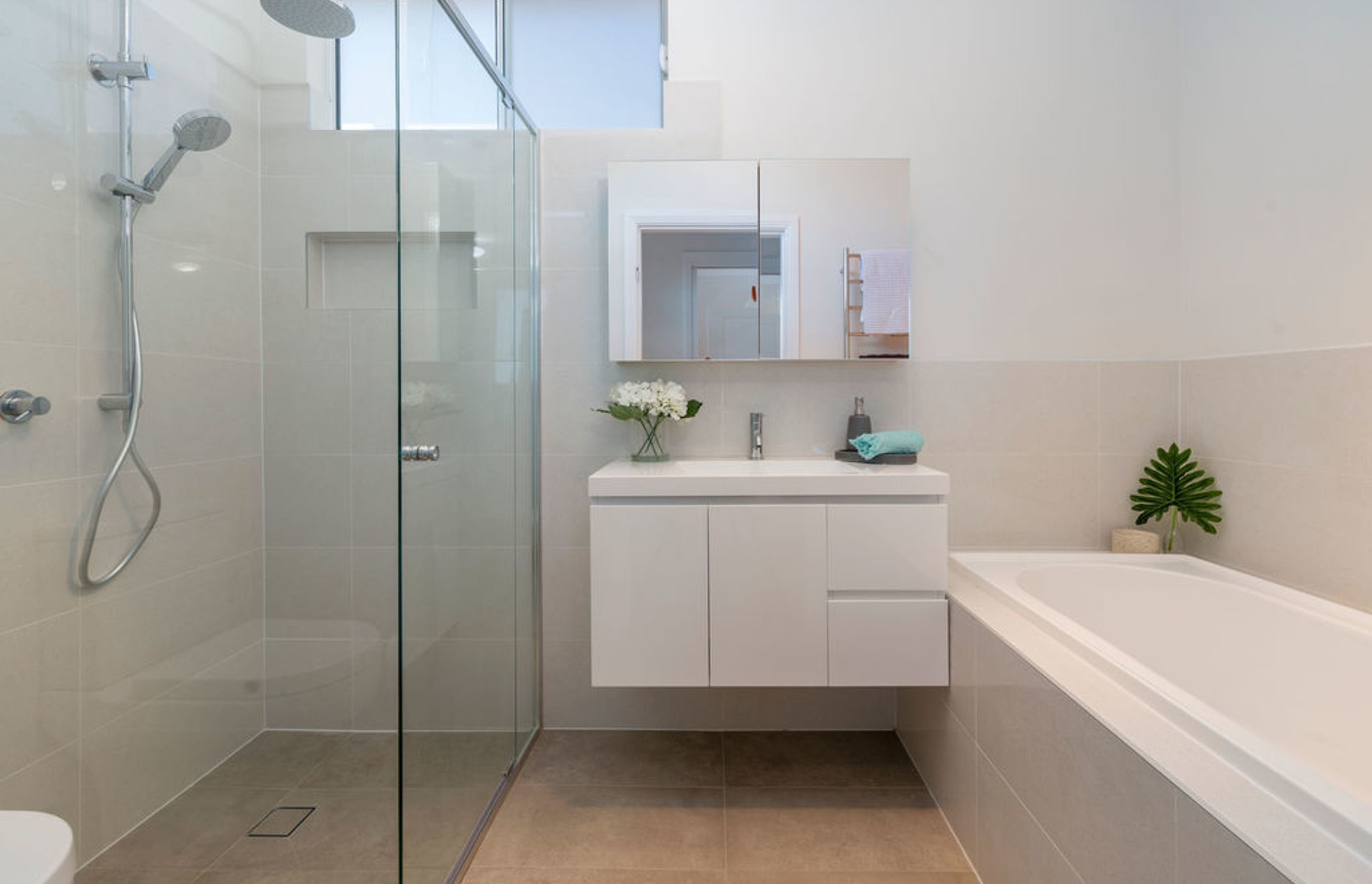 Austral House by Ultima Building Group | ArchiPro AU