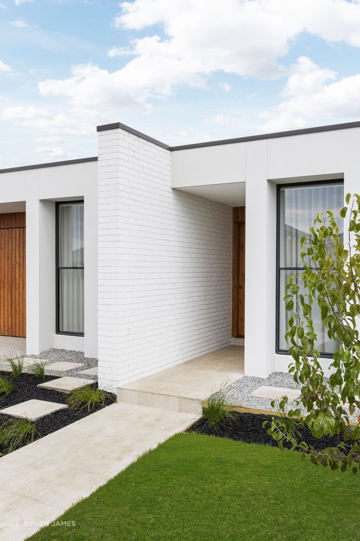 Linear Form - Gen Fyansford by Glenvill Homes | ArchiPro AU