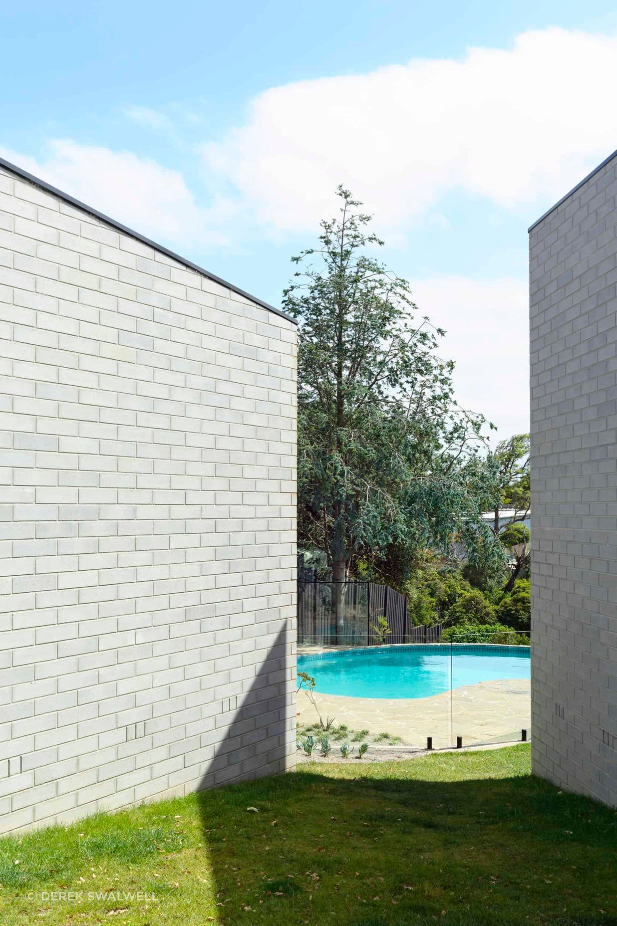 Mt Eliza House by MRTN Architects | ArchiPro AU