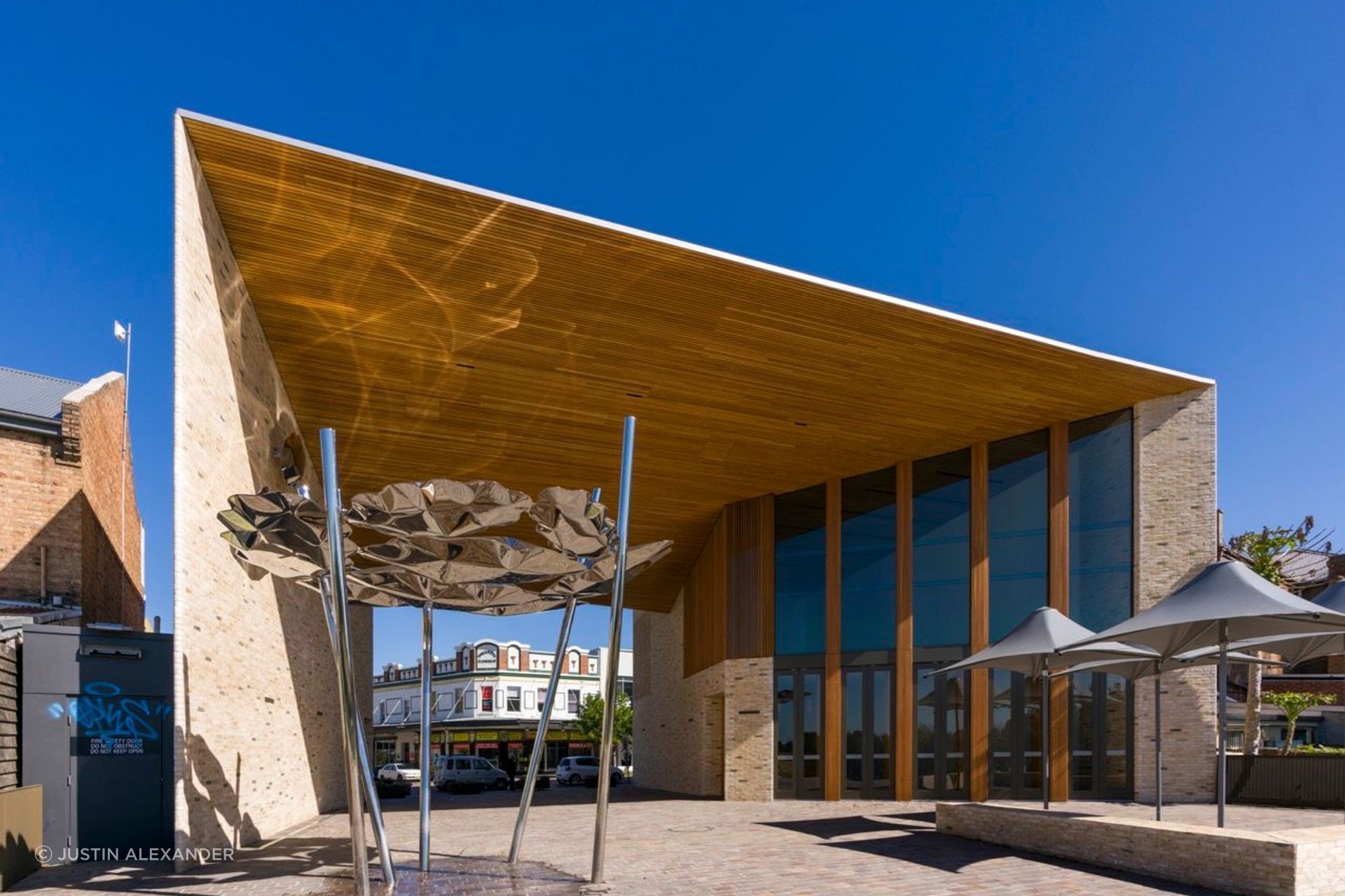 The Riverlink Building by Robertson's Building Products | ArchiPro AU