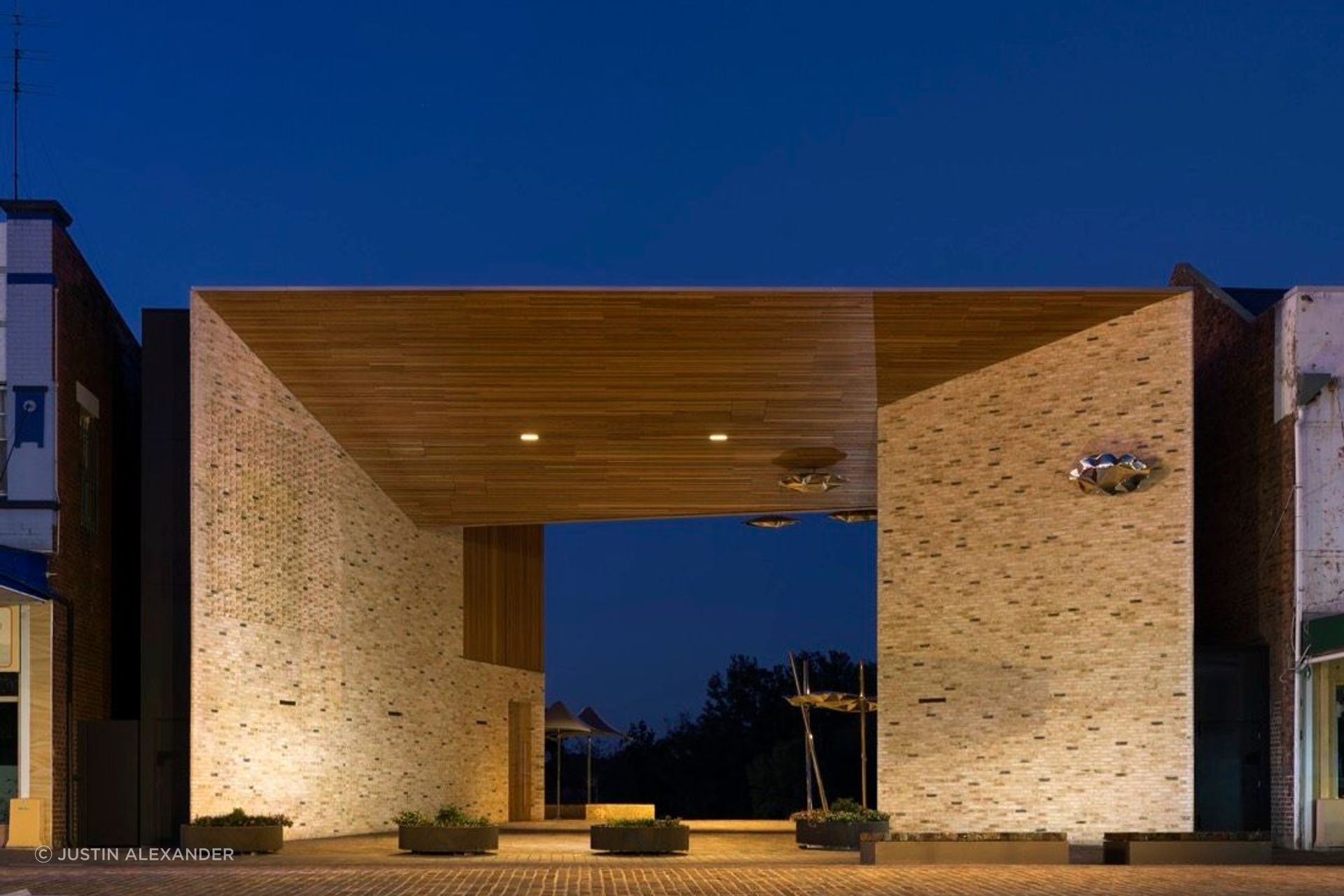 The Riverlink Building by Robertson's Building Products | ArchiPro AU