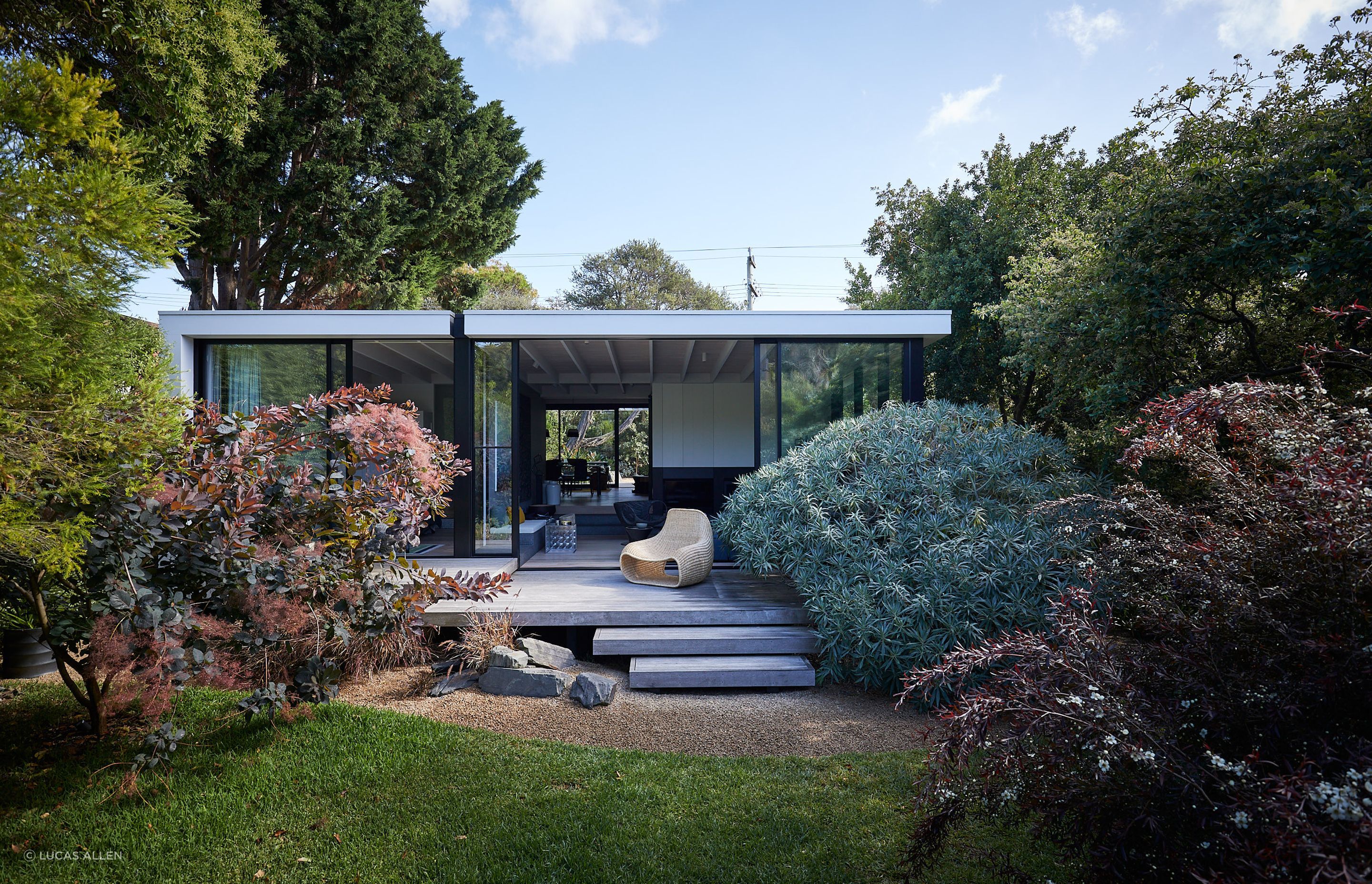 White House by SJB | ArchiPro AU