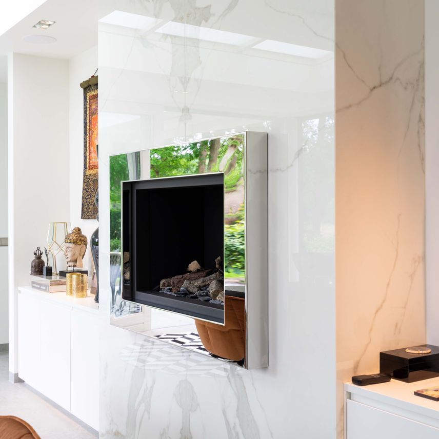 A Dutch villa: modern and in the middle of nature by Neolith Australia ...