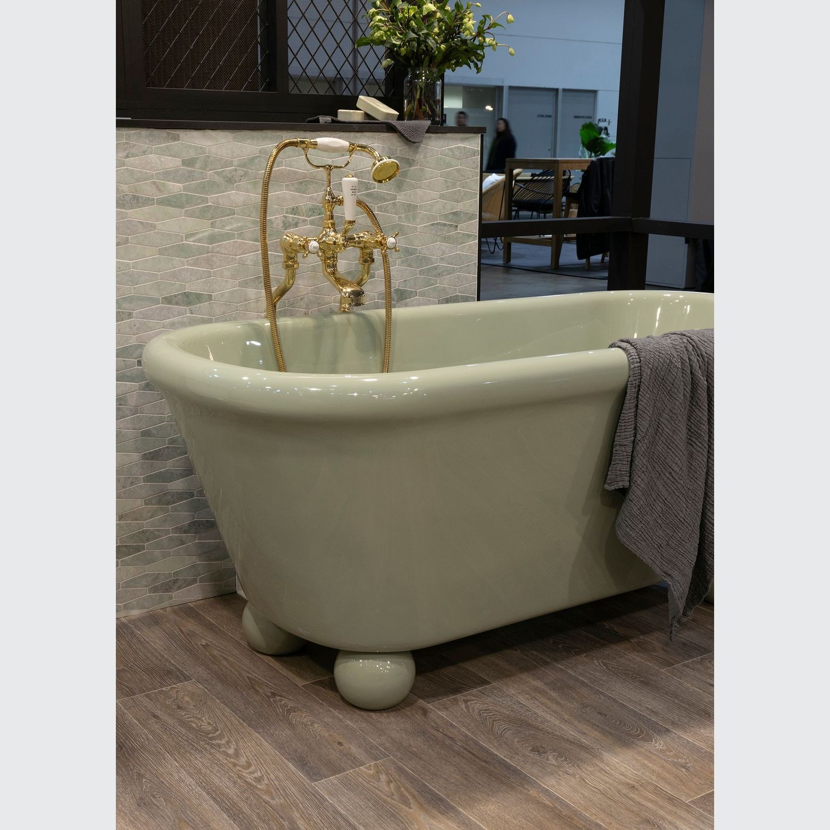 Rockwell Bath with Feet | ArchiPro AU