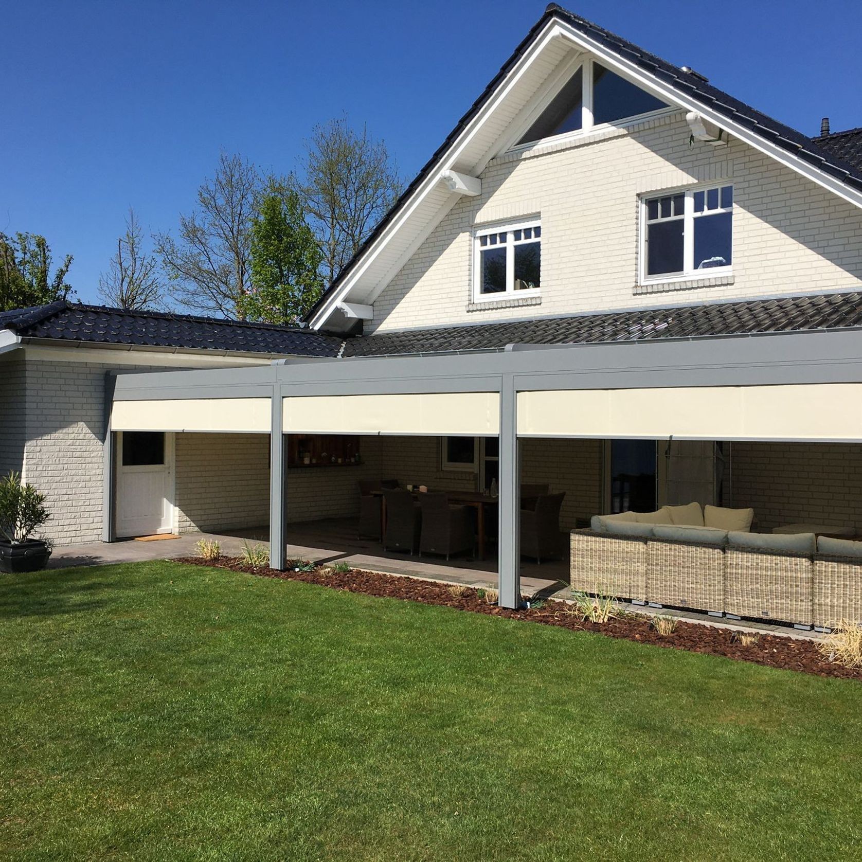 Markilux Pergola Stretch Retractable Roof | ArchiPro AU