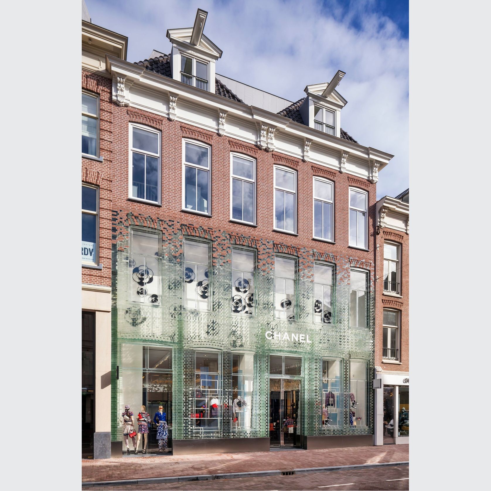 Poesia Polished Cast Glass Bricks | ArchiPro AU