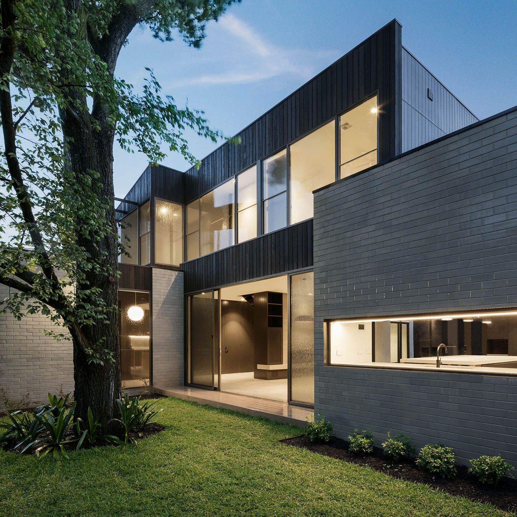 Smooth Pressed Brick Tiles | ArchiPro AU