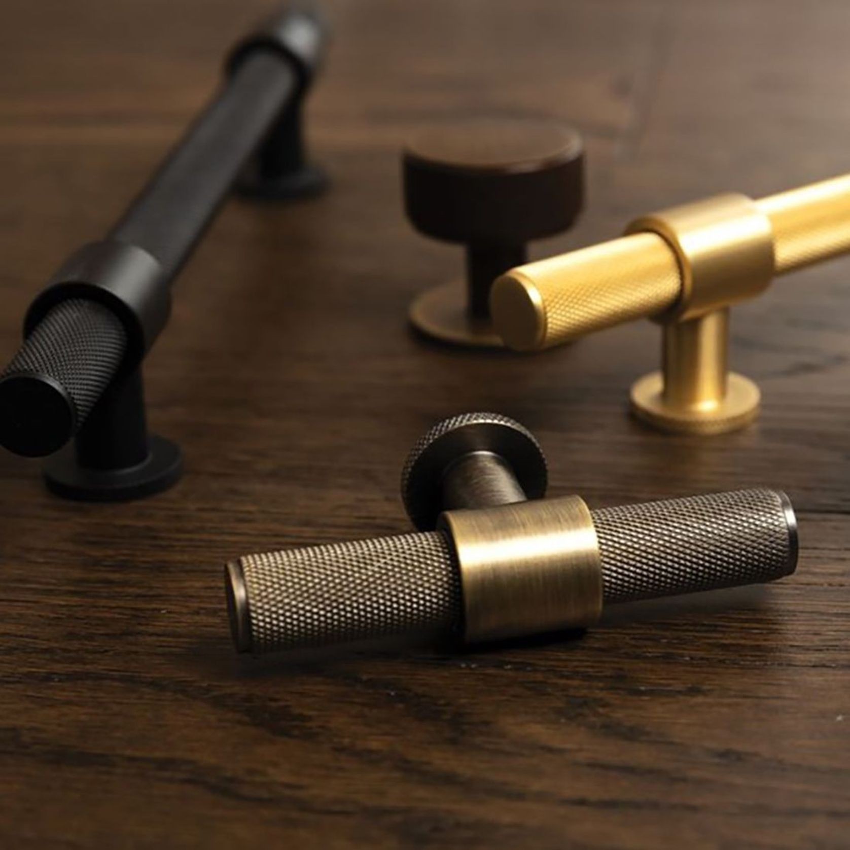 Momo Belgravia Cabinet T Knob | ArchiPro AU