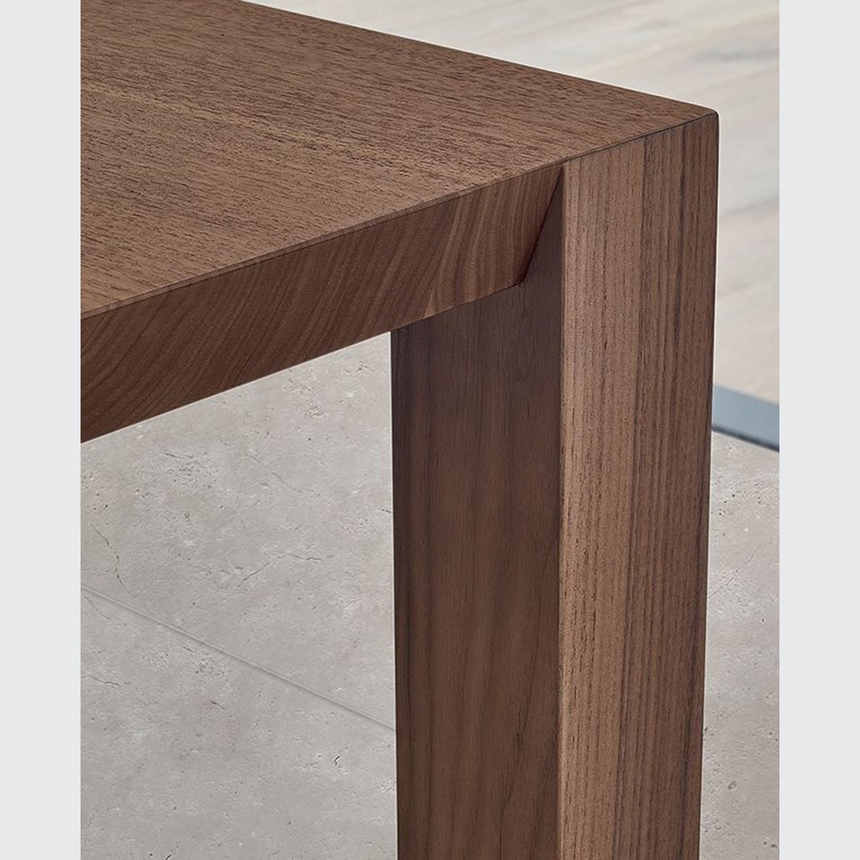 Blade Table | ArchiPro AU