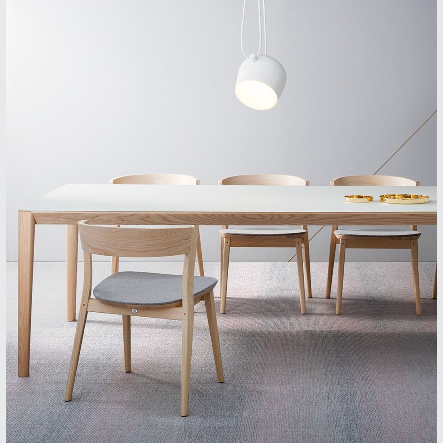 Smith 280 | Table | ArchiPro AU