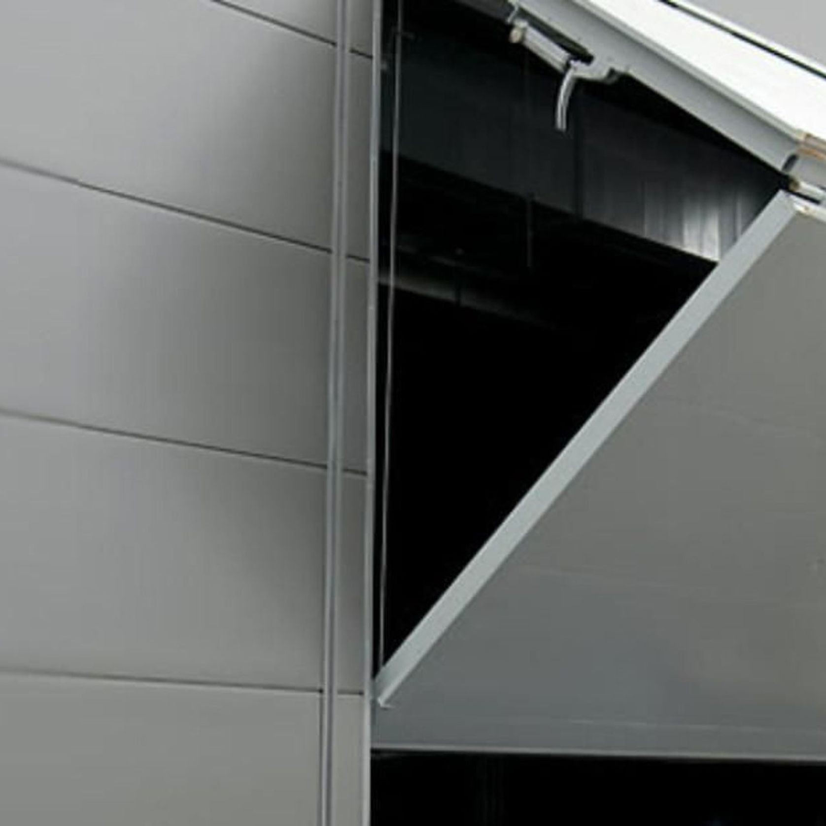Motorised Horizontal Bi-Fold Screens | BeluTec | ArchiPro AU