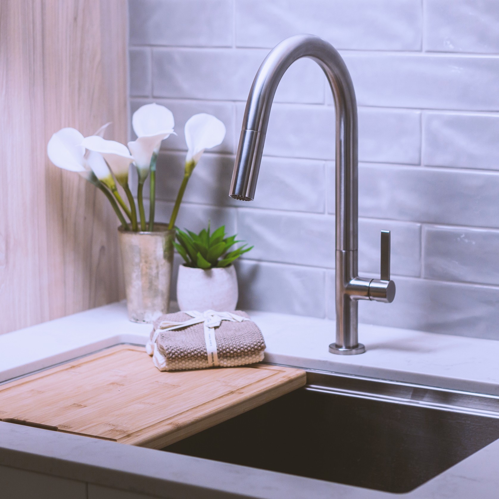 Luxe Pull-down Sink Mixer | ArchiPro AU