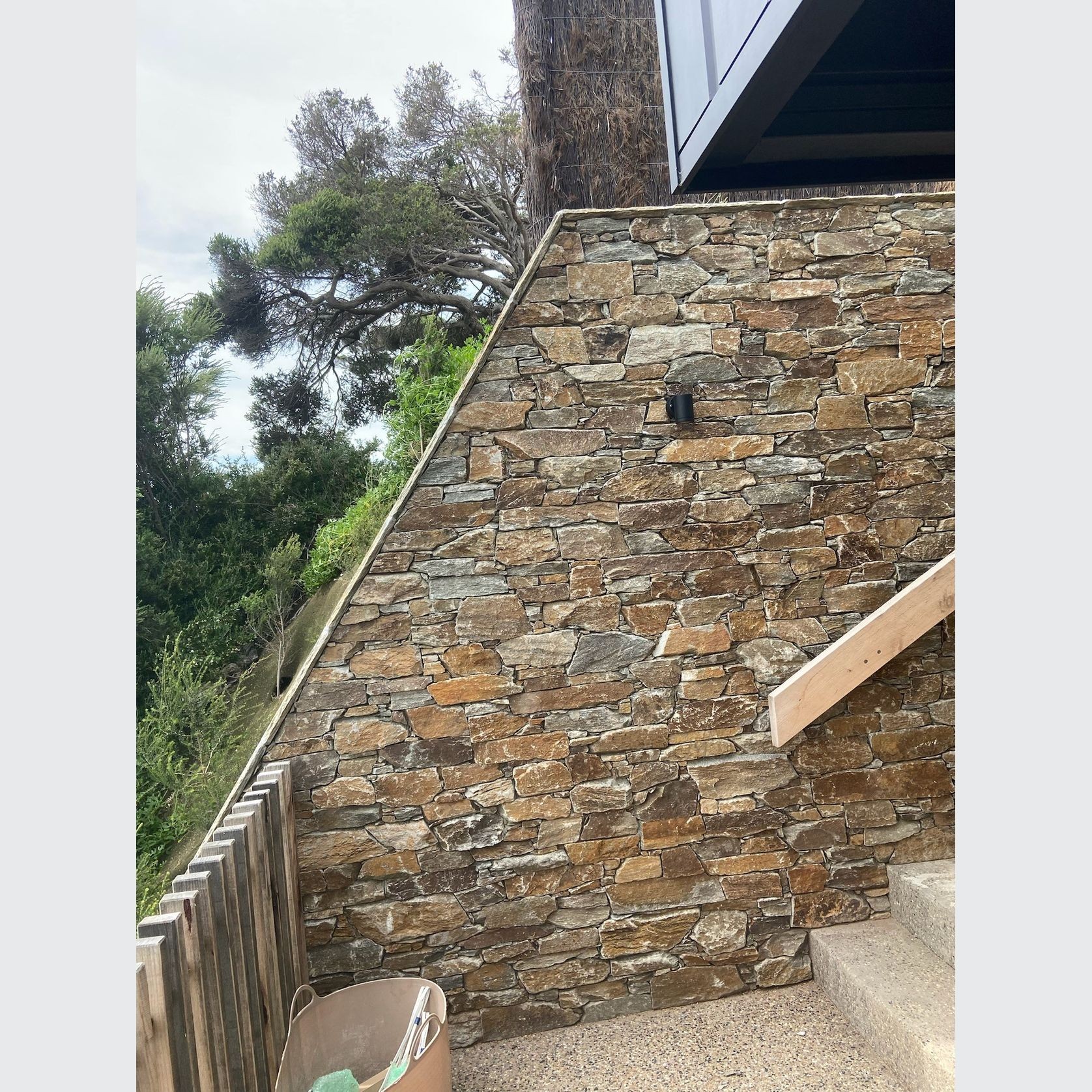 Ledge Stone Nevada Wall Cladding | ArchiPro AU