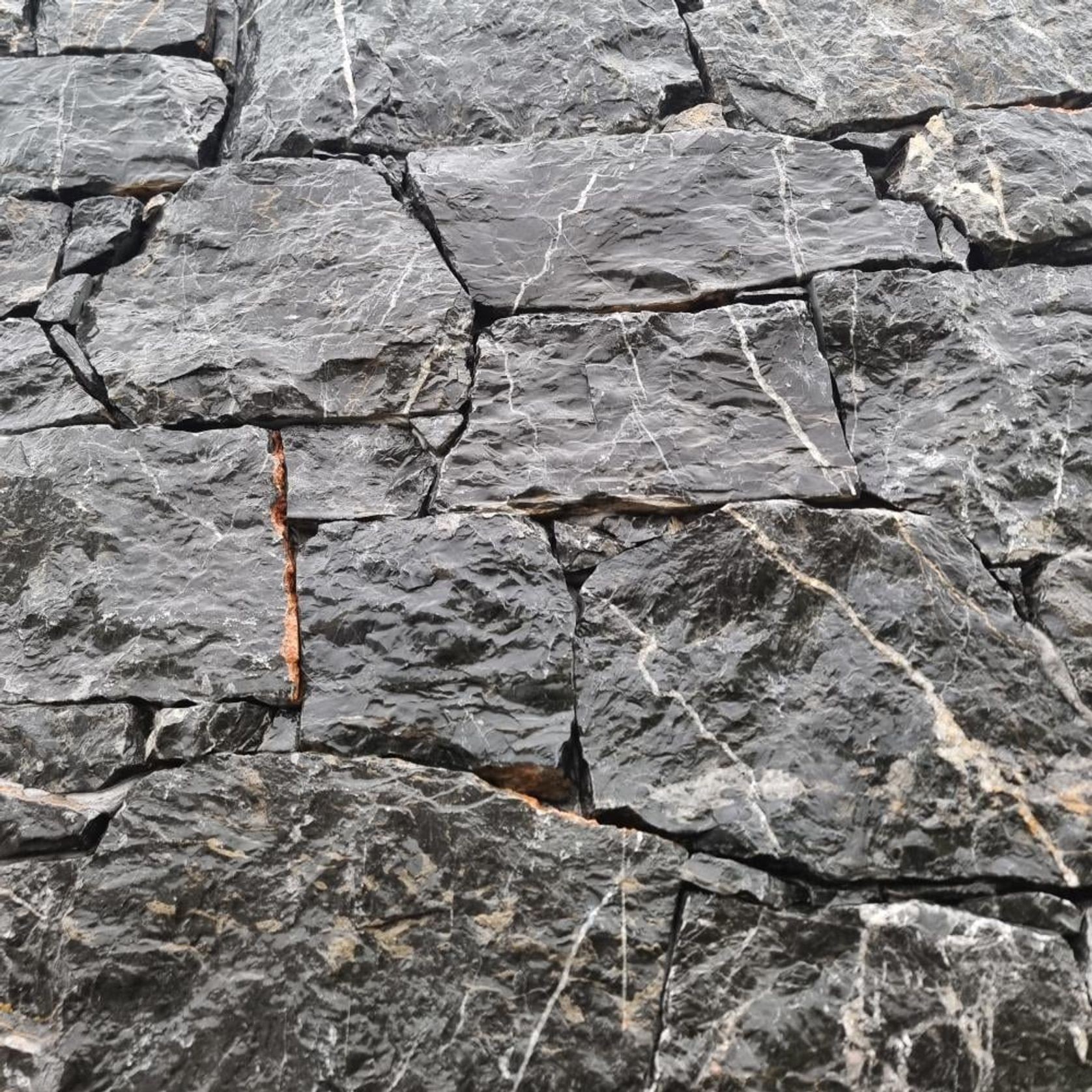 Kamari Random Wall Cladding | ArchiPro AU