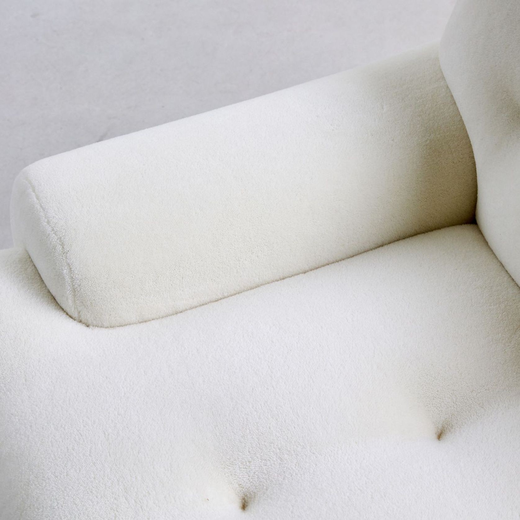 Blogger 3 Sofa | ArchiPro AU