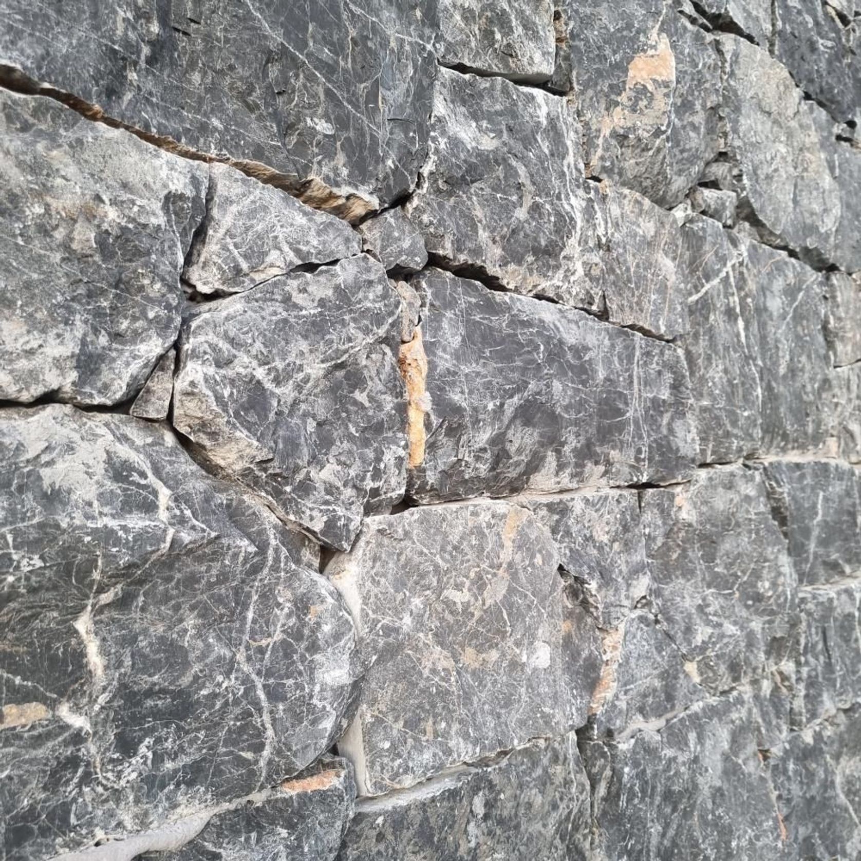 Kamari Random Wall Cladding | ArchiPro AU