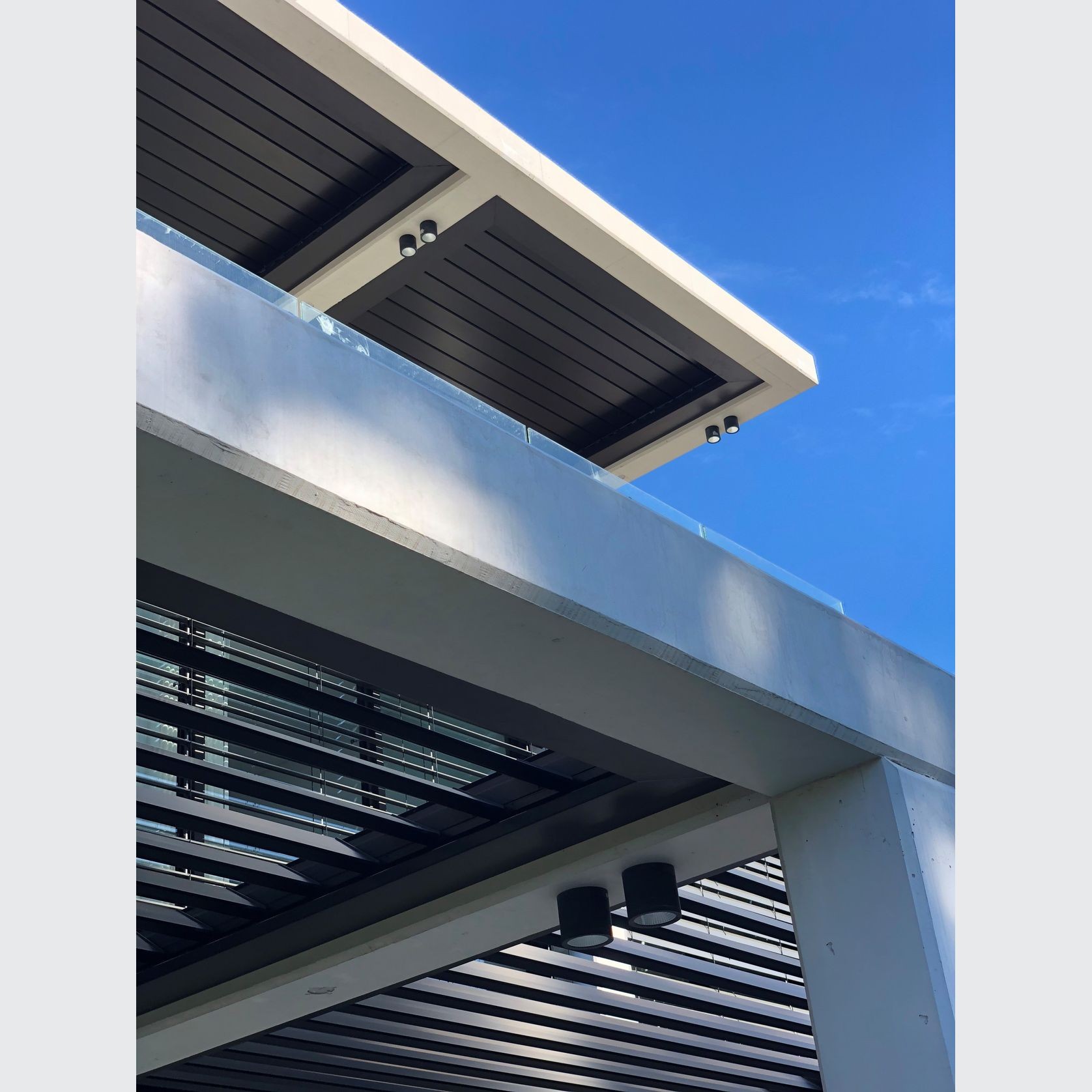 220/35 Slimline Roof Louvre for Opening & Retract Roofs | ArchiPro AU