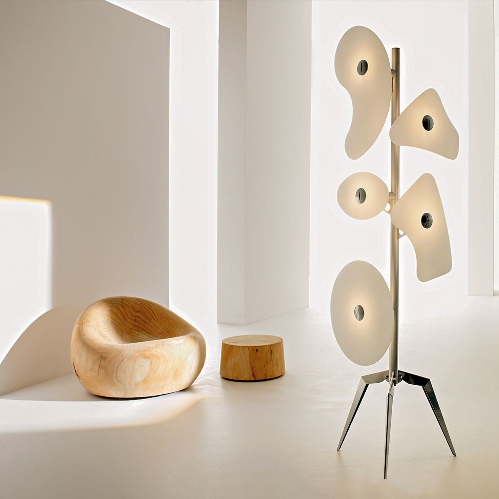 Orbital Floor Lamp | ArchiPro AU