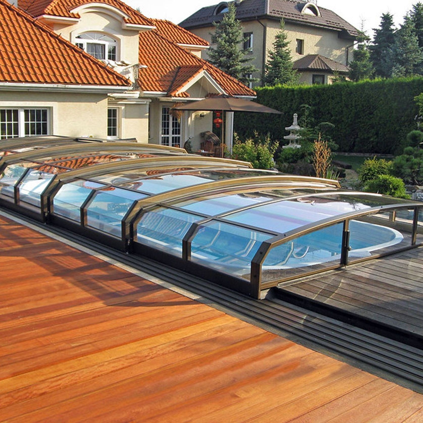 Oceanic Low Pool Enclosure | ArchiPro AU