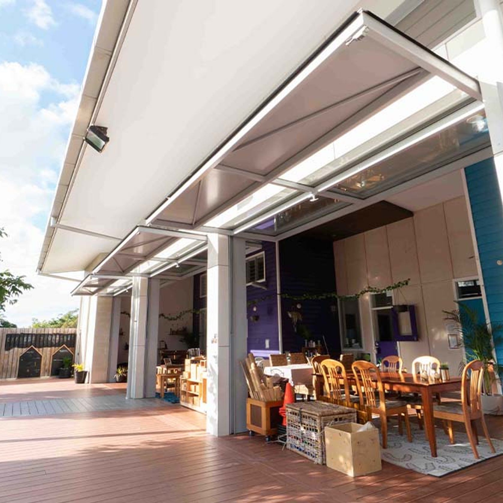 SC2000 Hingeway Counterweight Balanced Door | Counterweight Doors ...