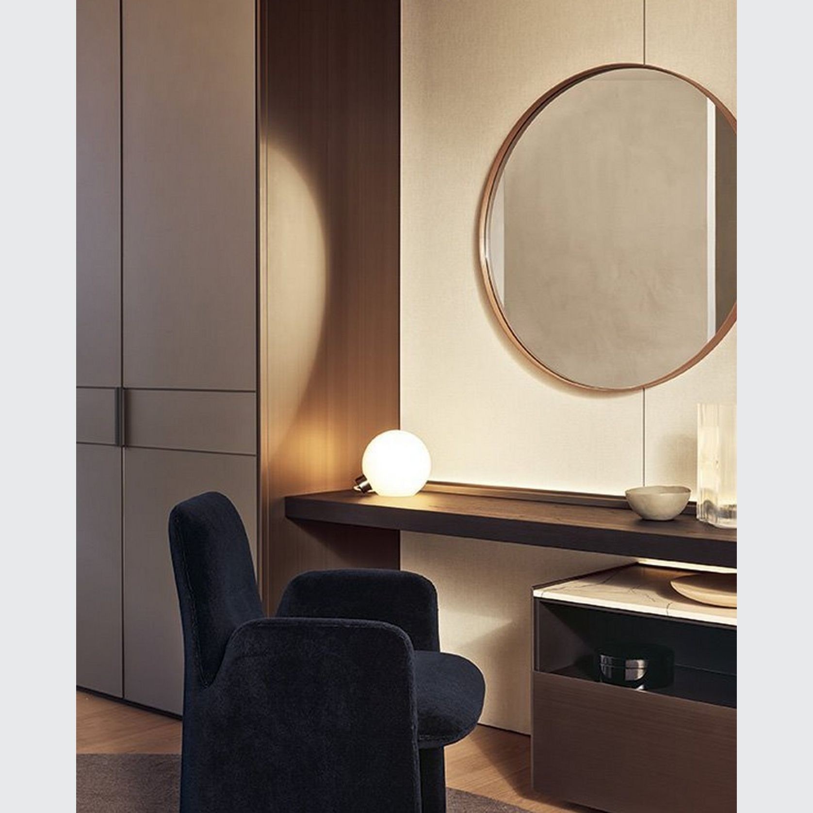 Circle Mirror | ArchiPro AU