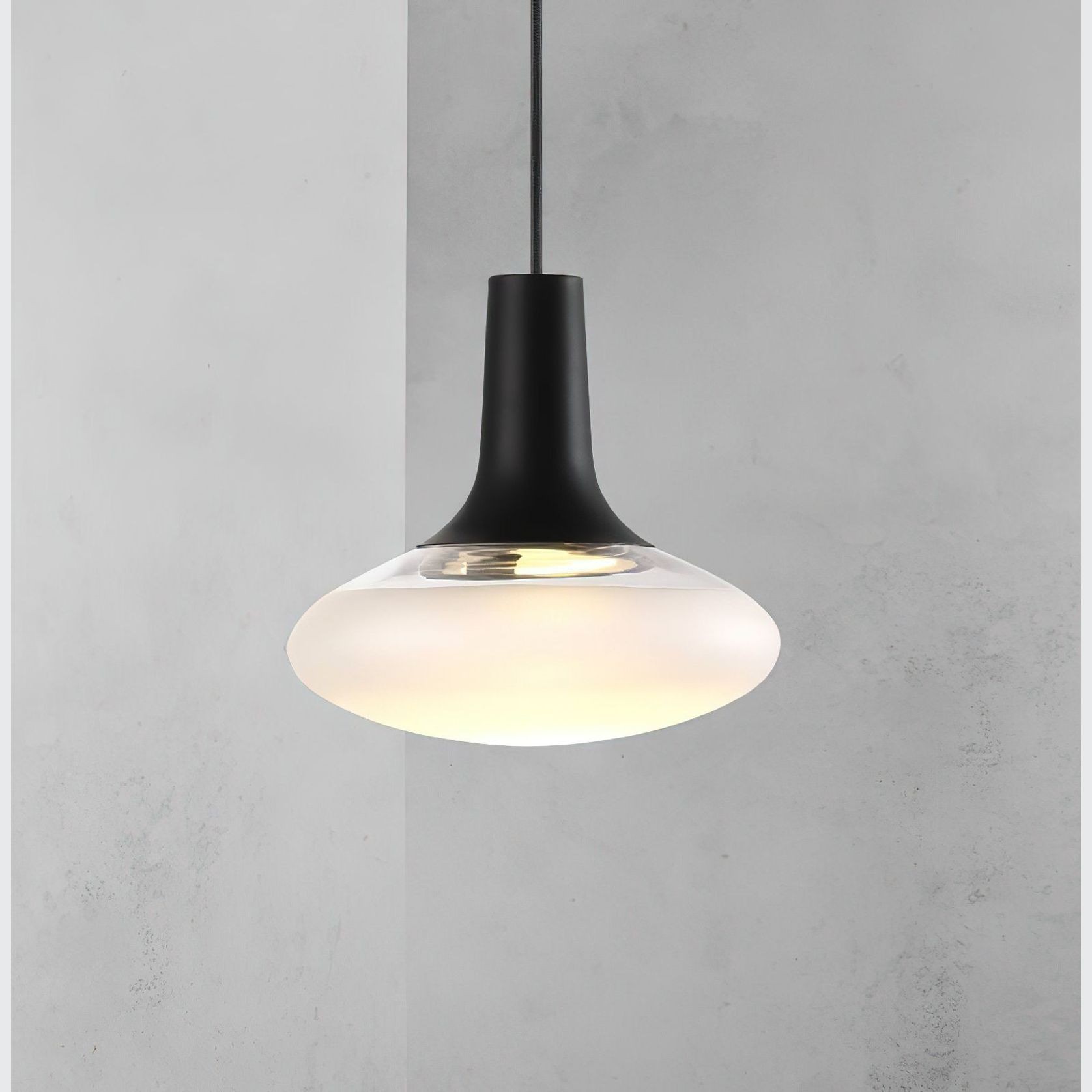 Dee Oval Pendant 2.0 | ArchiPro AU