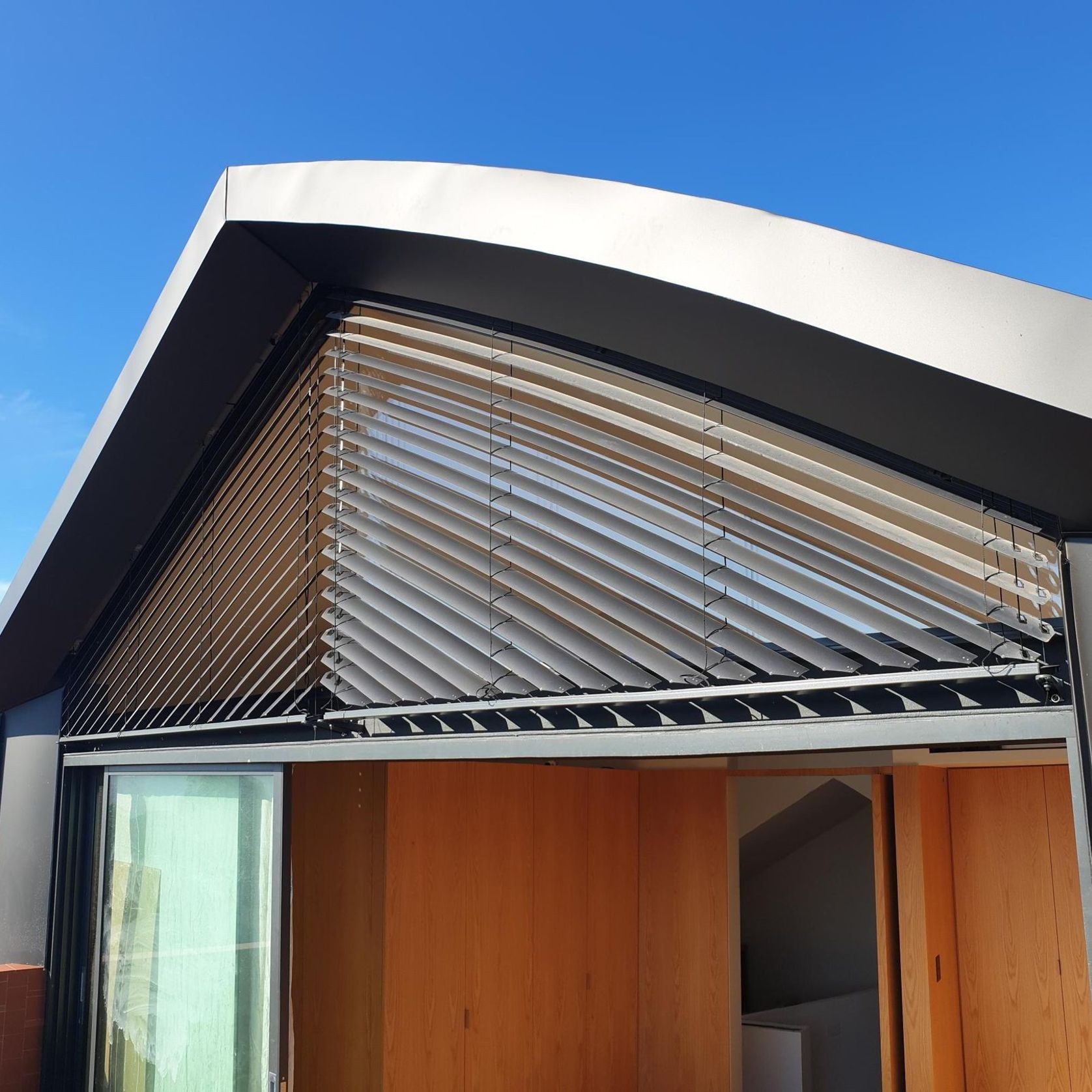 Asymmetric External Venetian Blinds | Warema | ArchiPro AU