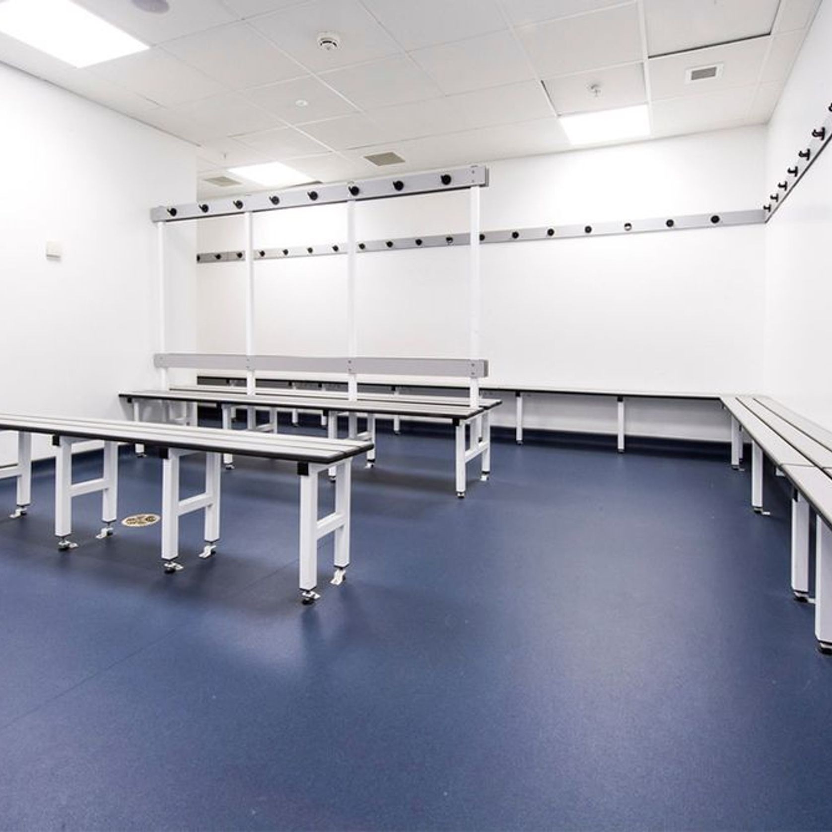 Altro Walkway™ VM20 - R10 Safety Flooring | ArchiPro AU