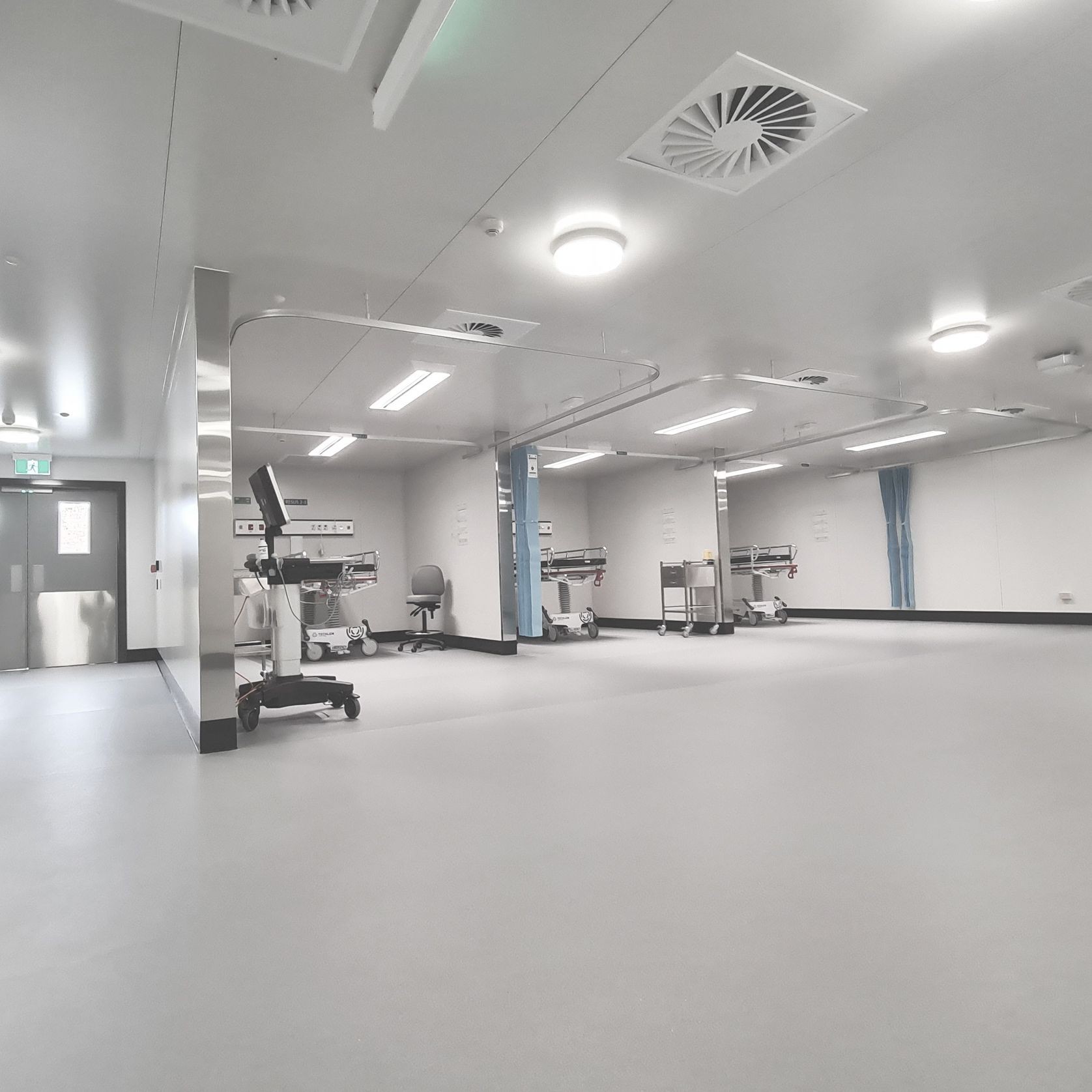 Altro Walkway™ 20 SD - R10 Static Dissipative Safety Flooring | ArchiPro AU