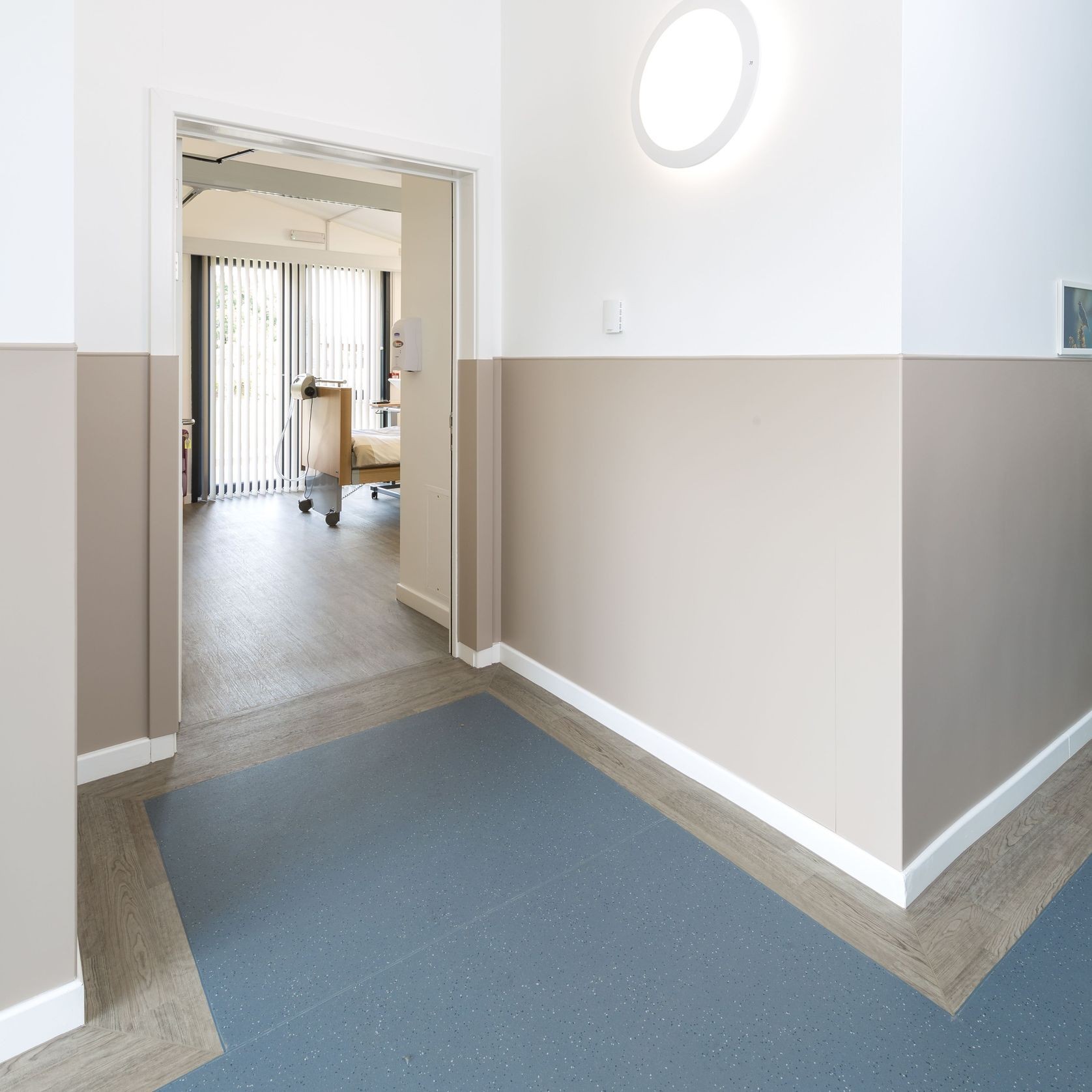 Altro Fortis Titanium 15™ Wall Protection | ArchiPro AU